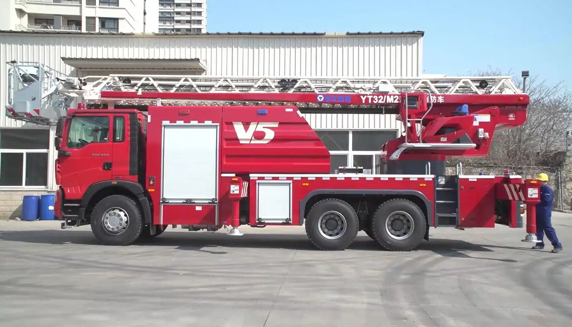 Xcmg 32m Sky Lift Fire Ladder Truck Water Tanker Fire Truck Airport ...