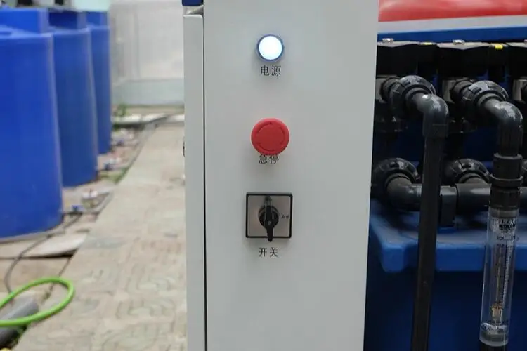 Skyplant Hydroponic Nft Fertigator And Fertilizer Doser For Vertical ...