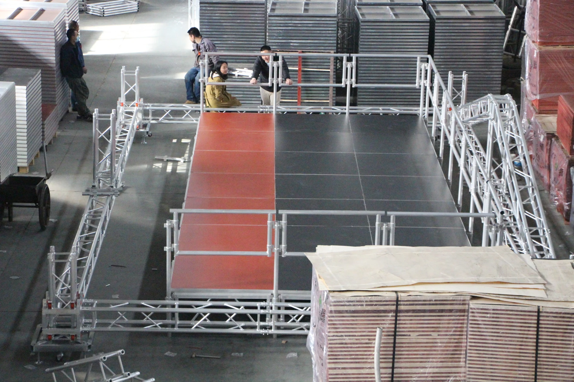 Aluminum Outdoor Concert Stage Platform - Durable & Versatile