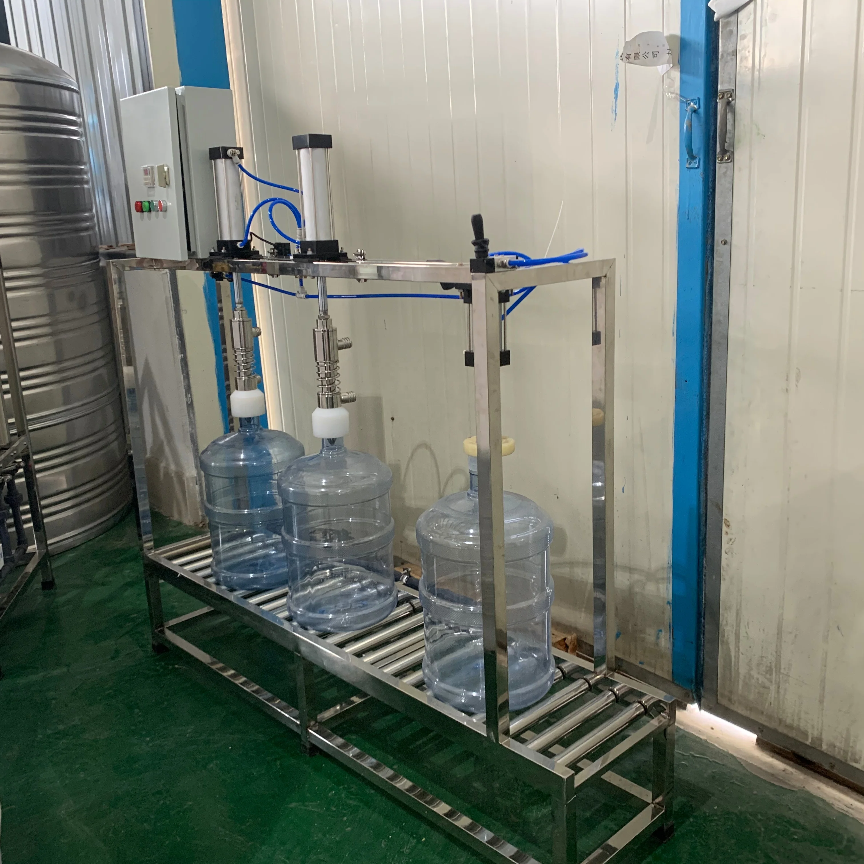 Economical One Person Operation 5 Gallons Bottled Water Filling Machines