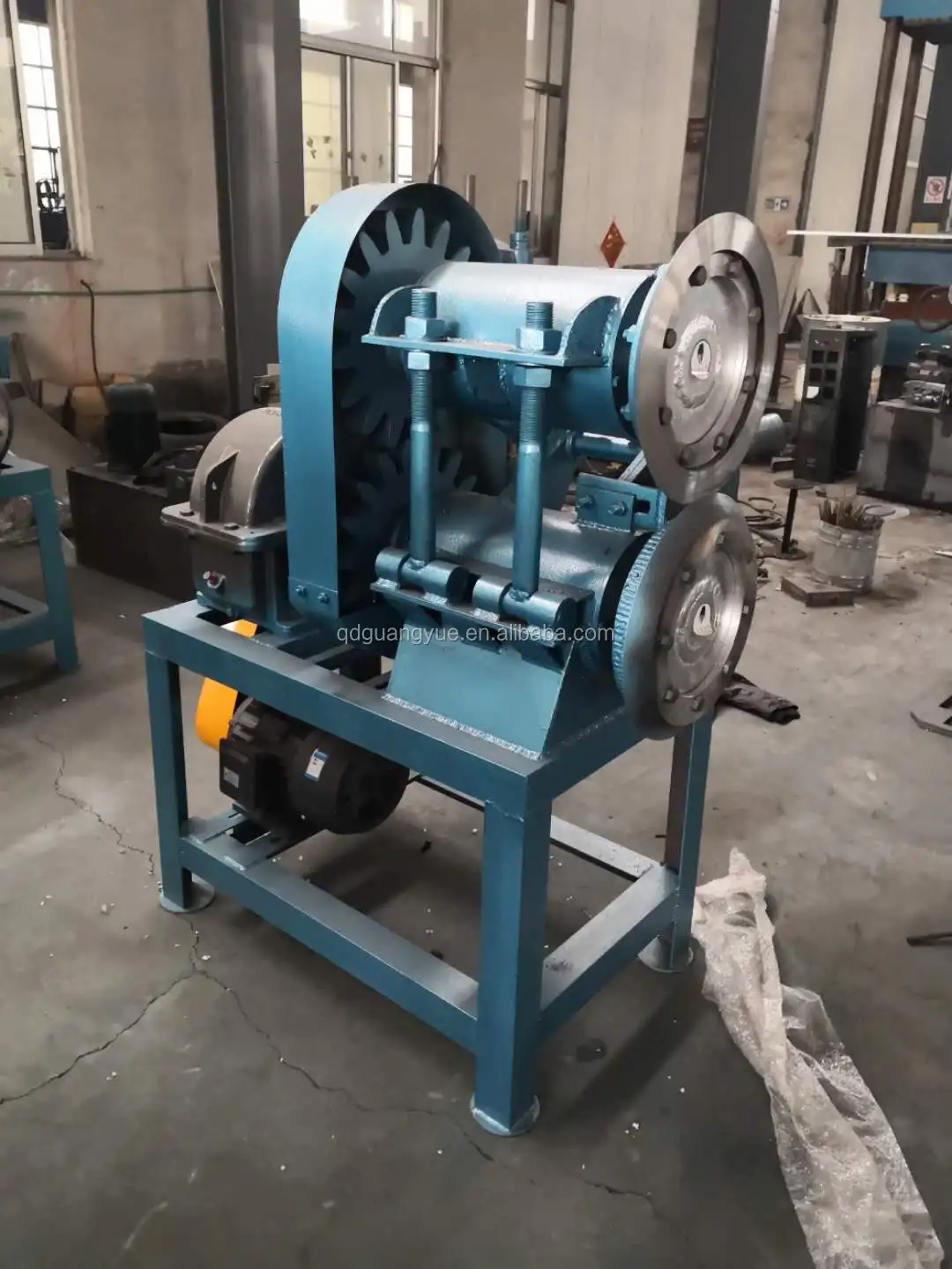 Waste Tire Strip Cutter - Buy Tire Strip Cutter,Tyre Cutter Machine ...