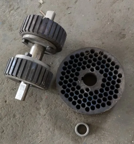 2.5 Mm Die and Roller for KL120 Pellet Mill - Easy Operation