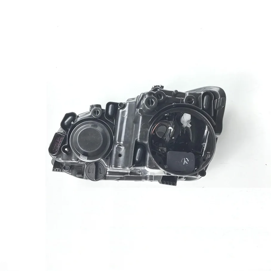 E-MARK AUTO HEAD LAMP for POLO VI 2010 - Reliable Lighting