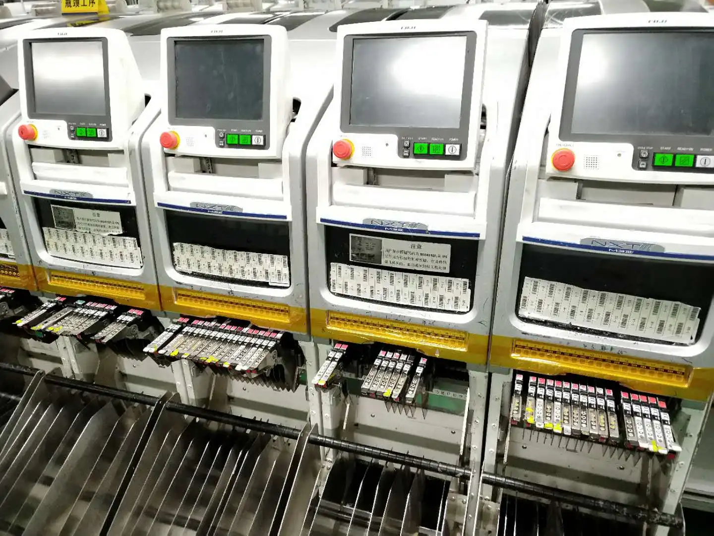 High Speed Chip Mounter Fuji Smt Pick And Place Machine Nxt M3iii M6iii ...