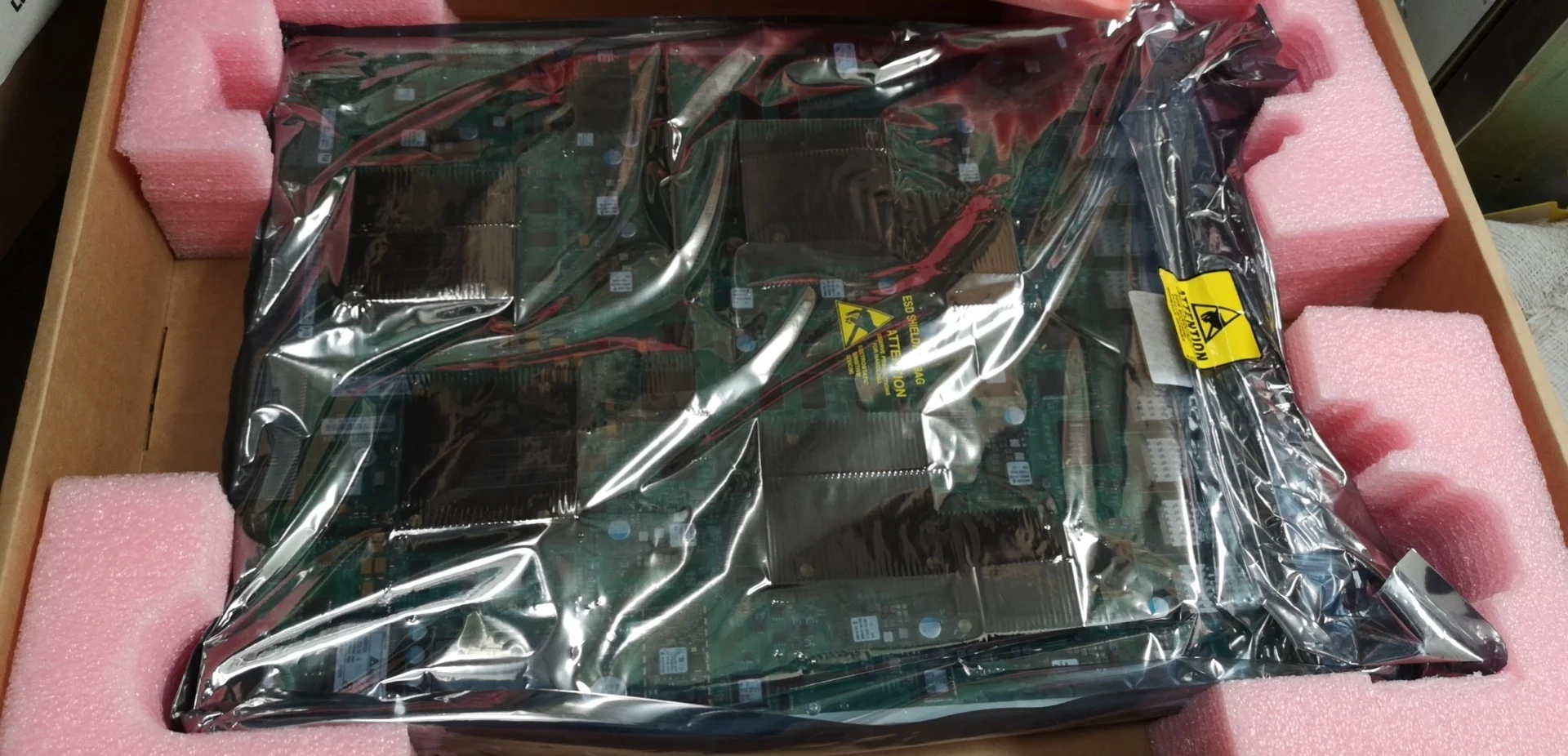 Ericsson ROA 128 4192/1 - 10X10 GBIT ETH, SSR - 14 Pieces