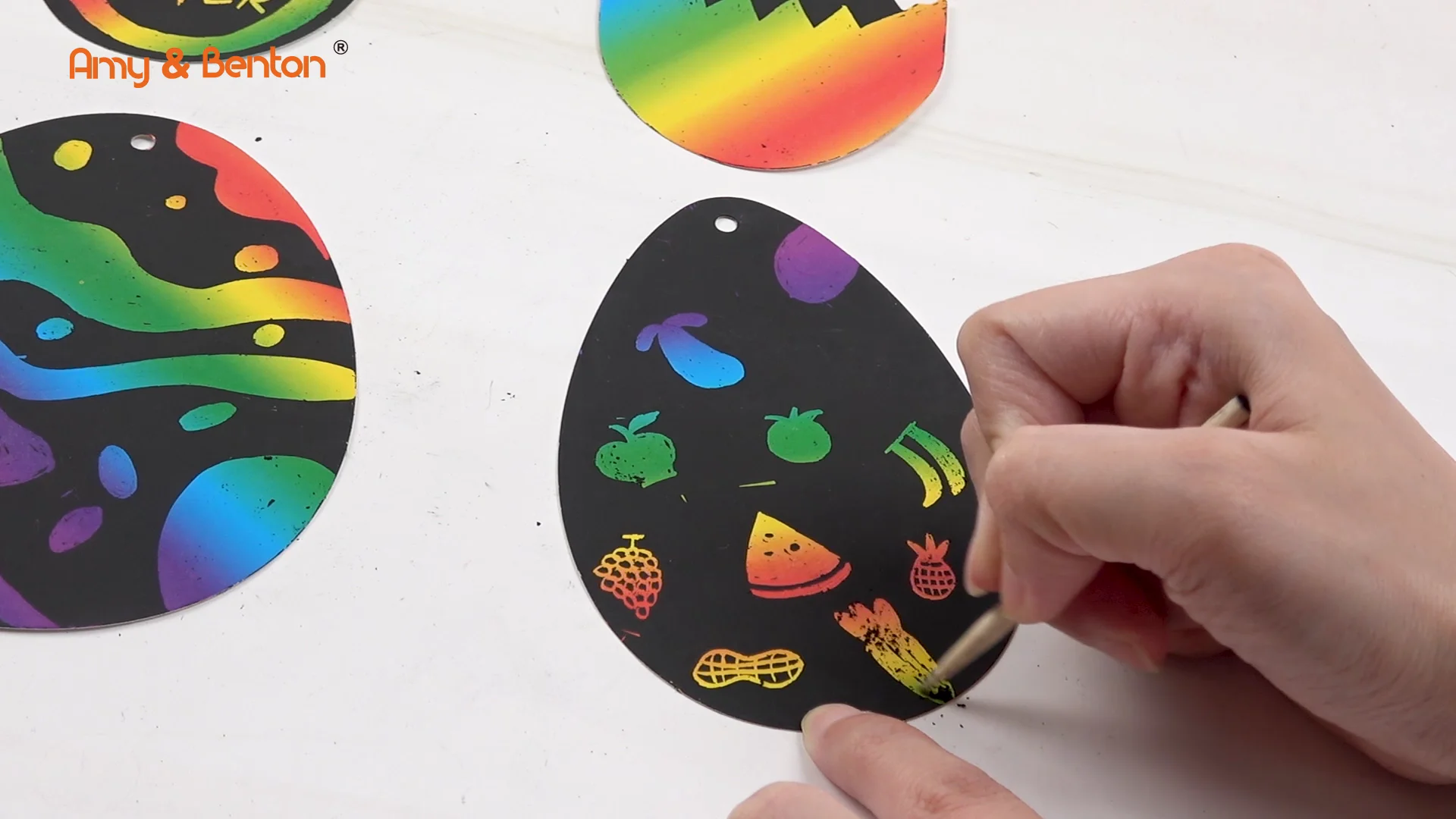 Kids Easter Crafts Scratch Paper Ornaments Easter Design Rainbow ...