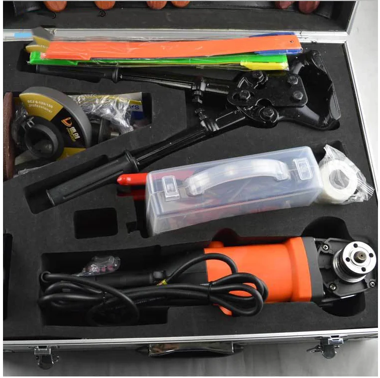 Cattle Hoof Trimming Tools - Sharp Bull Foot Cutting Kits