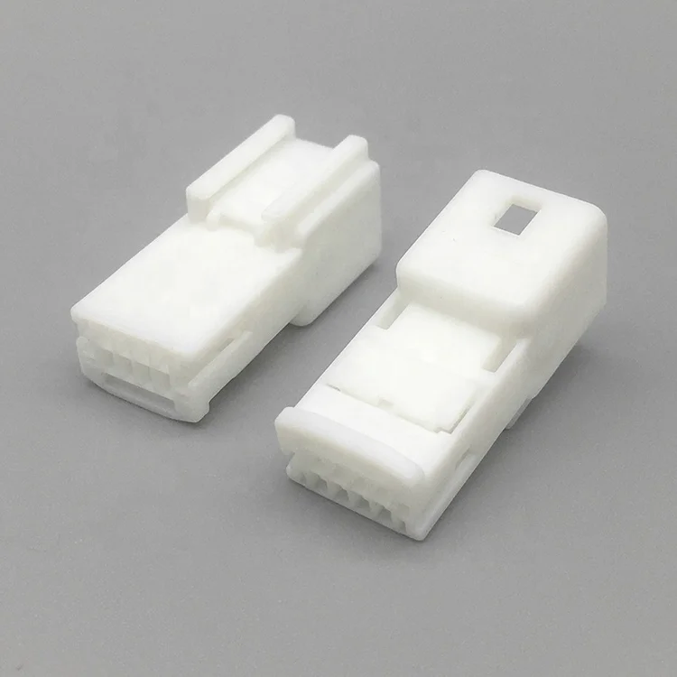 1565804-2 Tyco 8 Pin Connector - Automotive Male Assembly