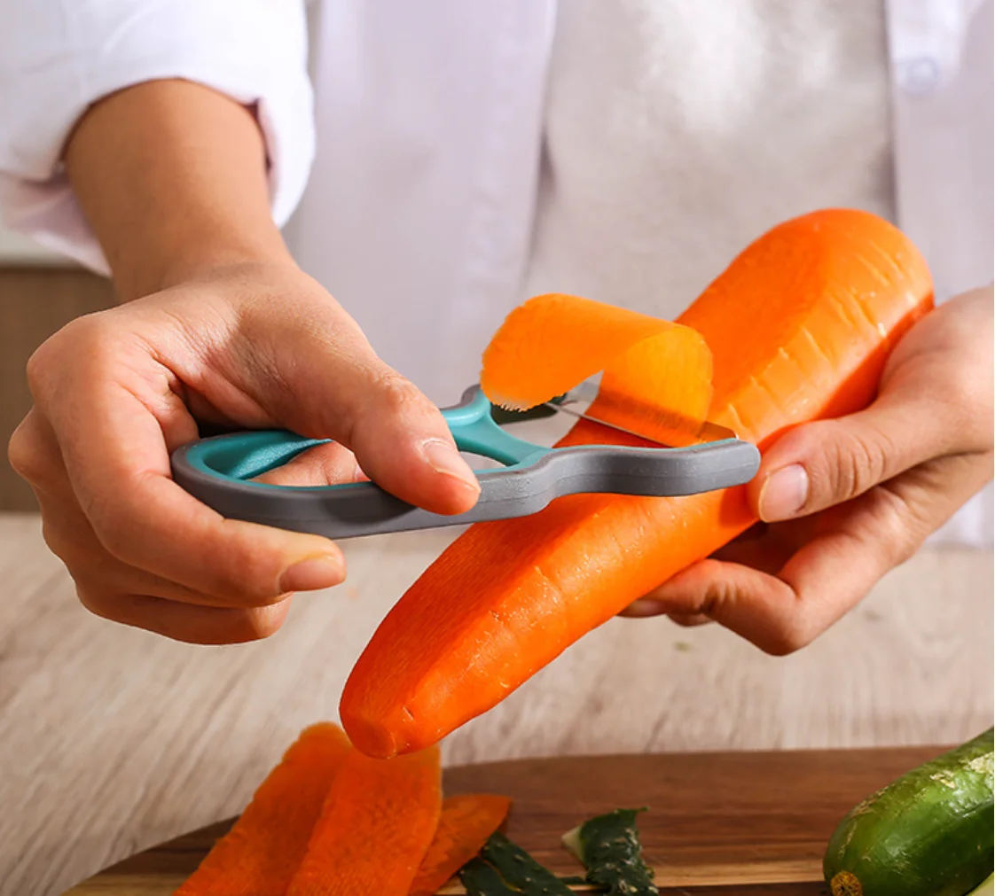 TD1 Multi-Color Hand Held Vegetable Peeler Set - Eco-friendly