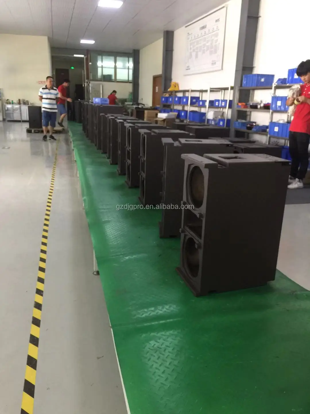 7200W Complete Passive Line Array System with 8x Dual 8" Tops & 4x 18 ...