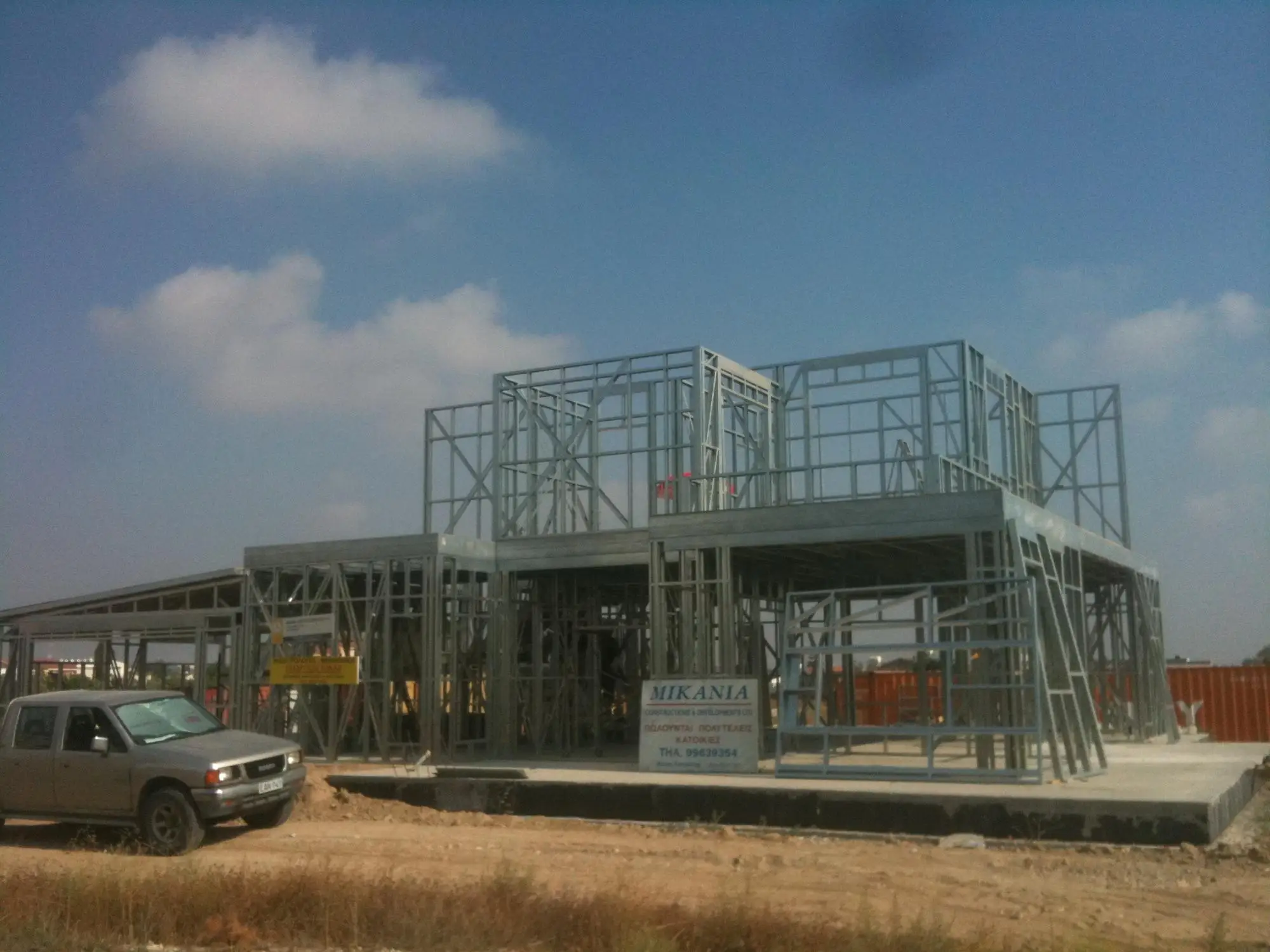 2 Floor House Steel Frame House 4 Bedrooms Steel Prefab House Villa ...