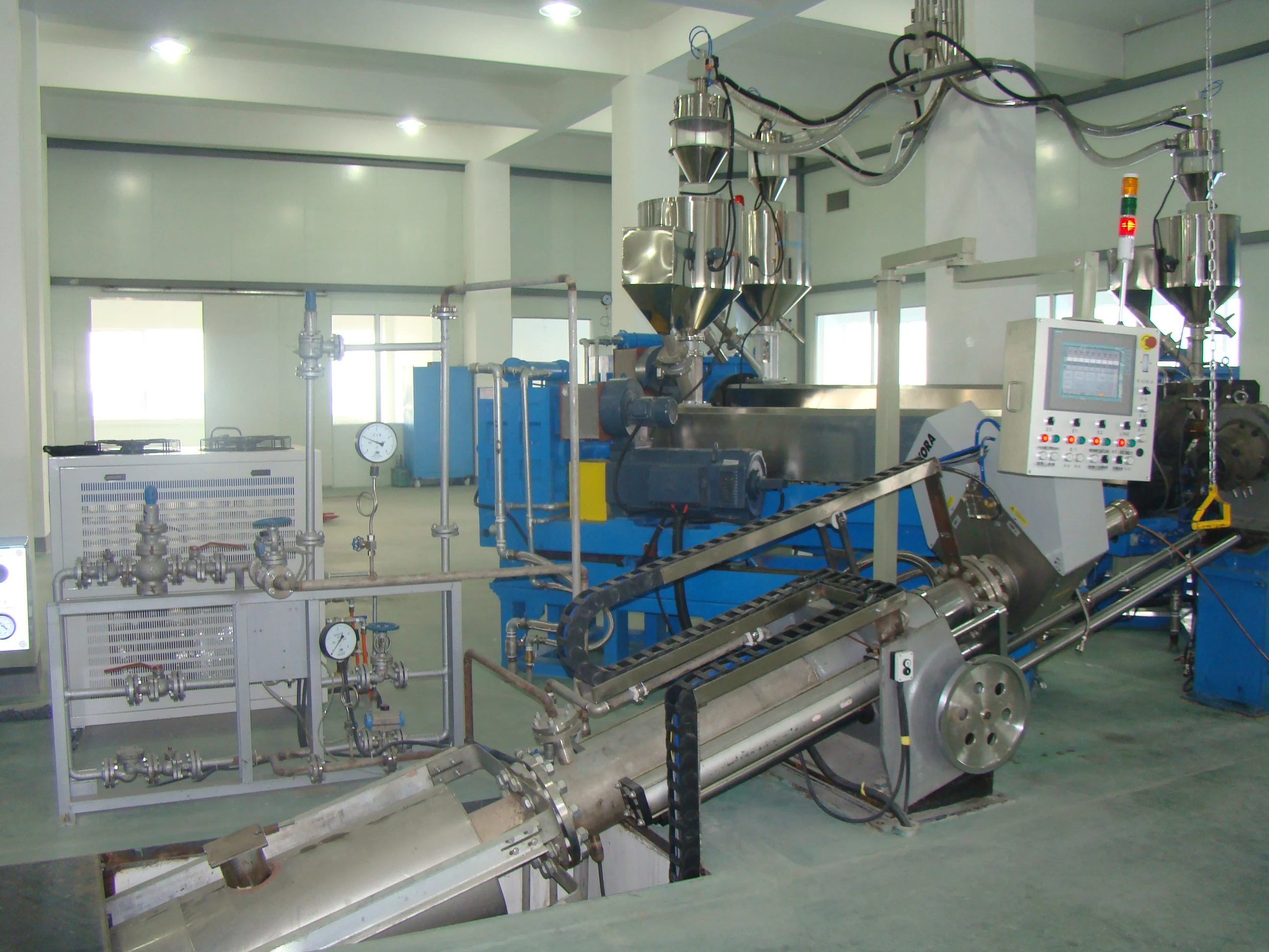 SWAN 6~35kv Power Cable XLPE 3-Layer Co-Extrusion Line