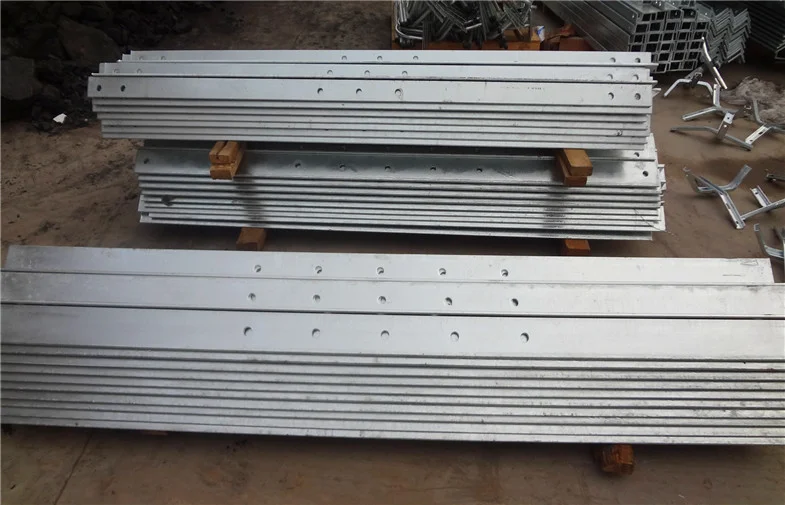 11KV/33KV Galvanized Steel Crossarm for Overhead Power Lines