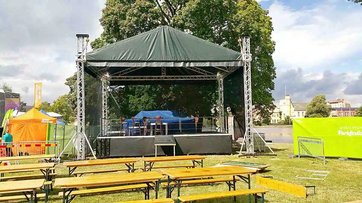 Concert Rigging Equipment - Durable and Portable Truss