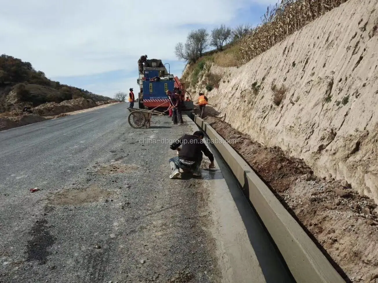 Concrete Paver Extruder Curb Machine Kerb Stone Making Cutting Machine ...