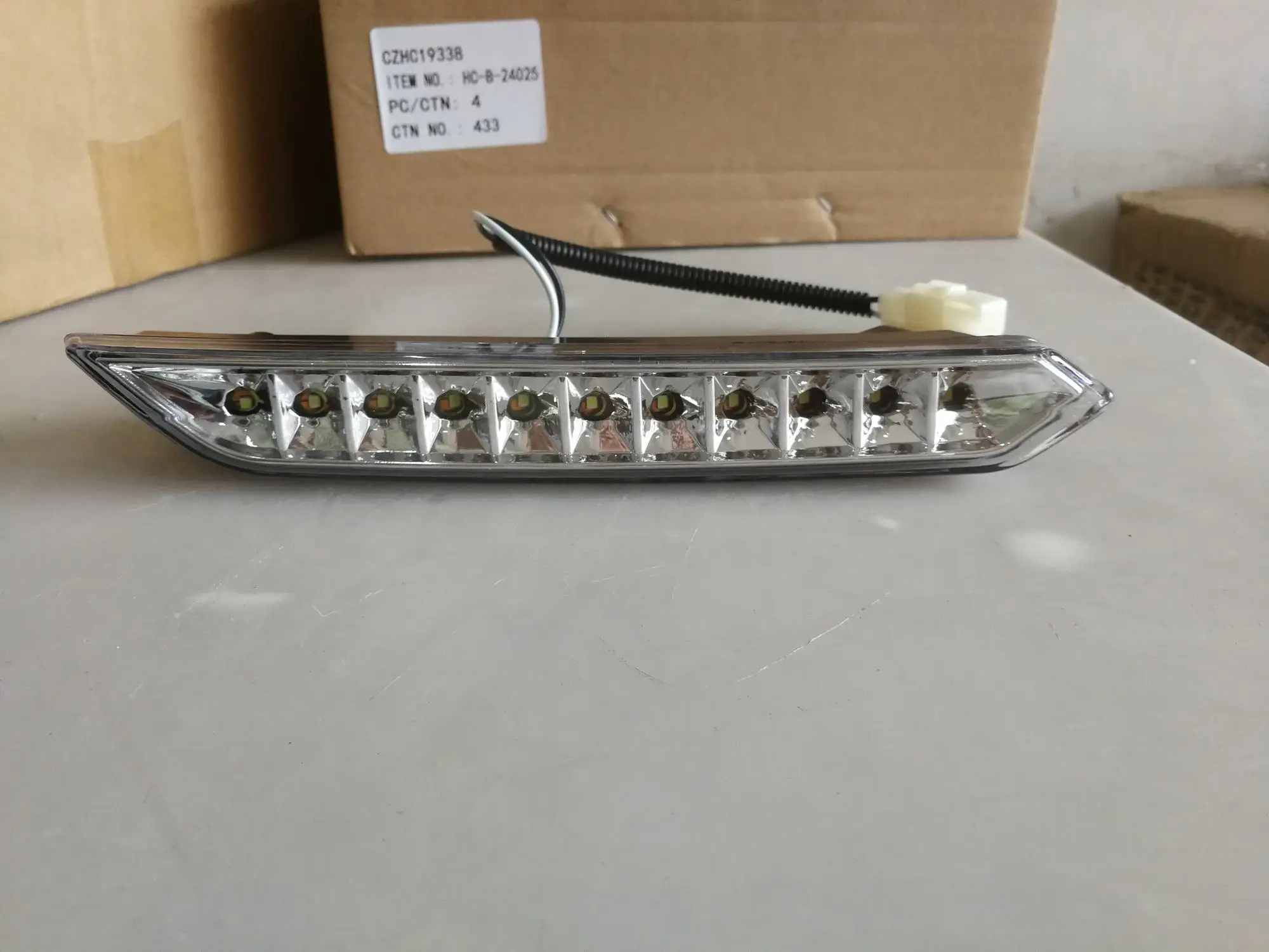 Adiputro Jetbus-2 Led Bus Front Decoration Lamp Marcopolo Bus Light Hc ...