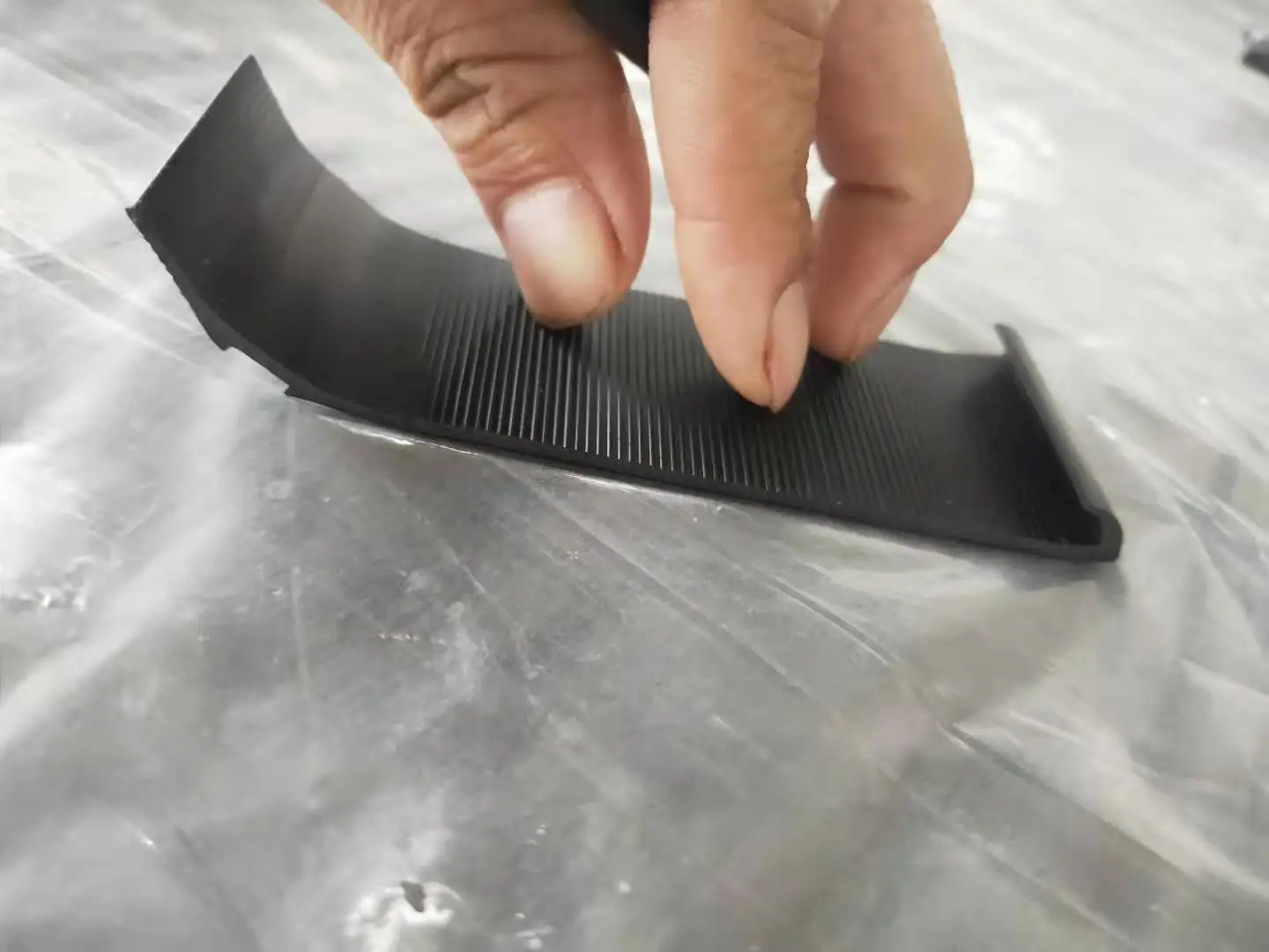 Floor Skirting to Coving PVC Cove Former Capping Seal