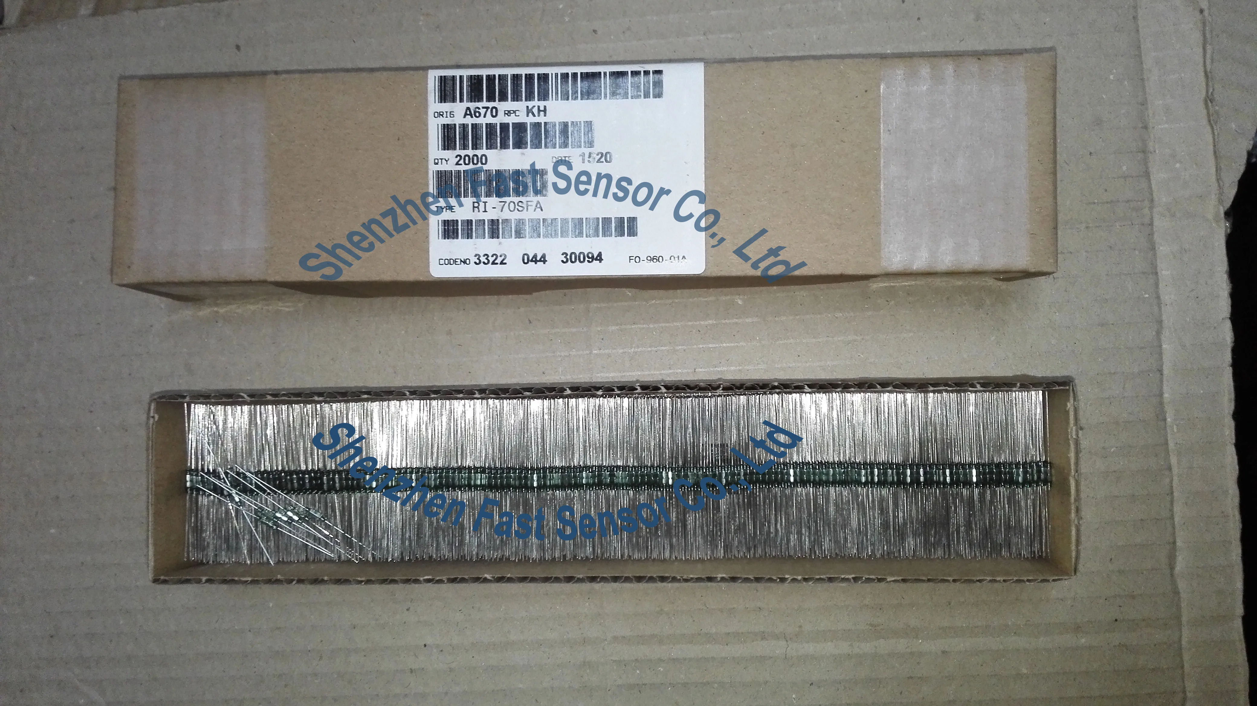 실린더 유리 밀폐 리드 스위치 다양한 모델 RI-01C RI-29 RI-03 RI-21 RI-23 RI-25 RI-26 ...