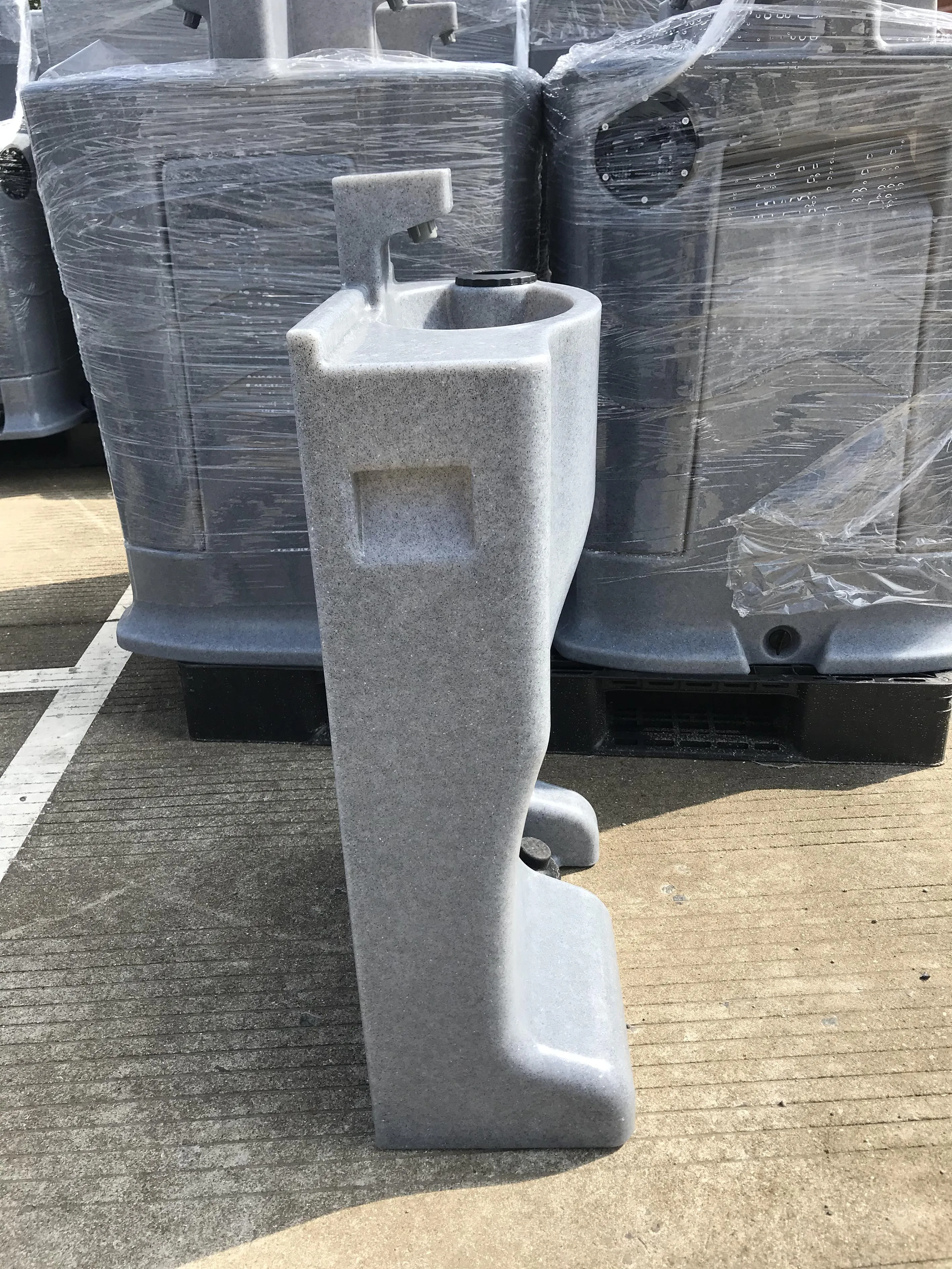 Custom Outdoor Plastic Handwashing Station Mobile Hand Wash Stations ...