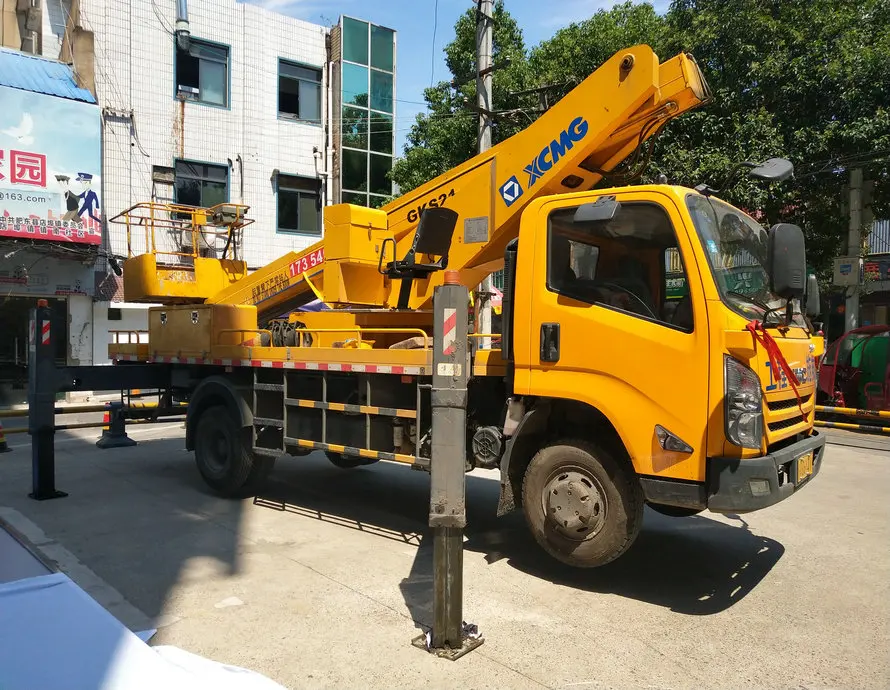 Japanese Used Mini Bus Euro IV Standard 17-23 Seats Diesel