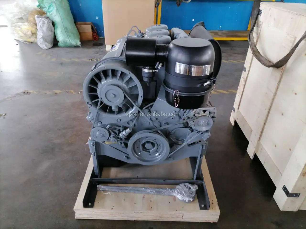 Motor Diésel De 3 Cilindros Con Tecnología F3l912 Refrigerado Por Aire ...