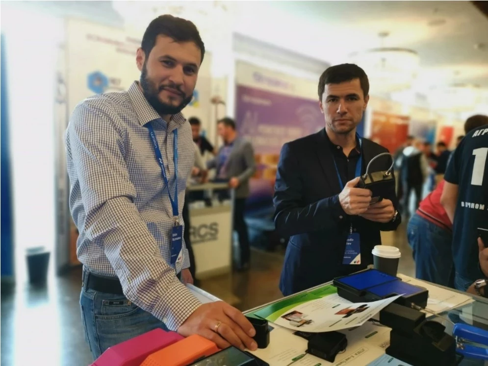 Jointech JT709 BLE Smart Electronic Container GPS Tracker Padlock