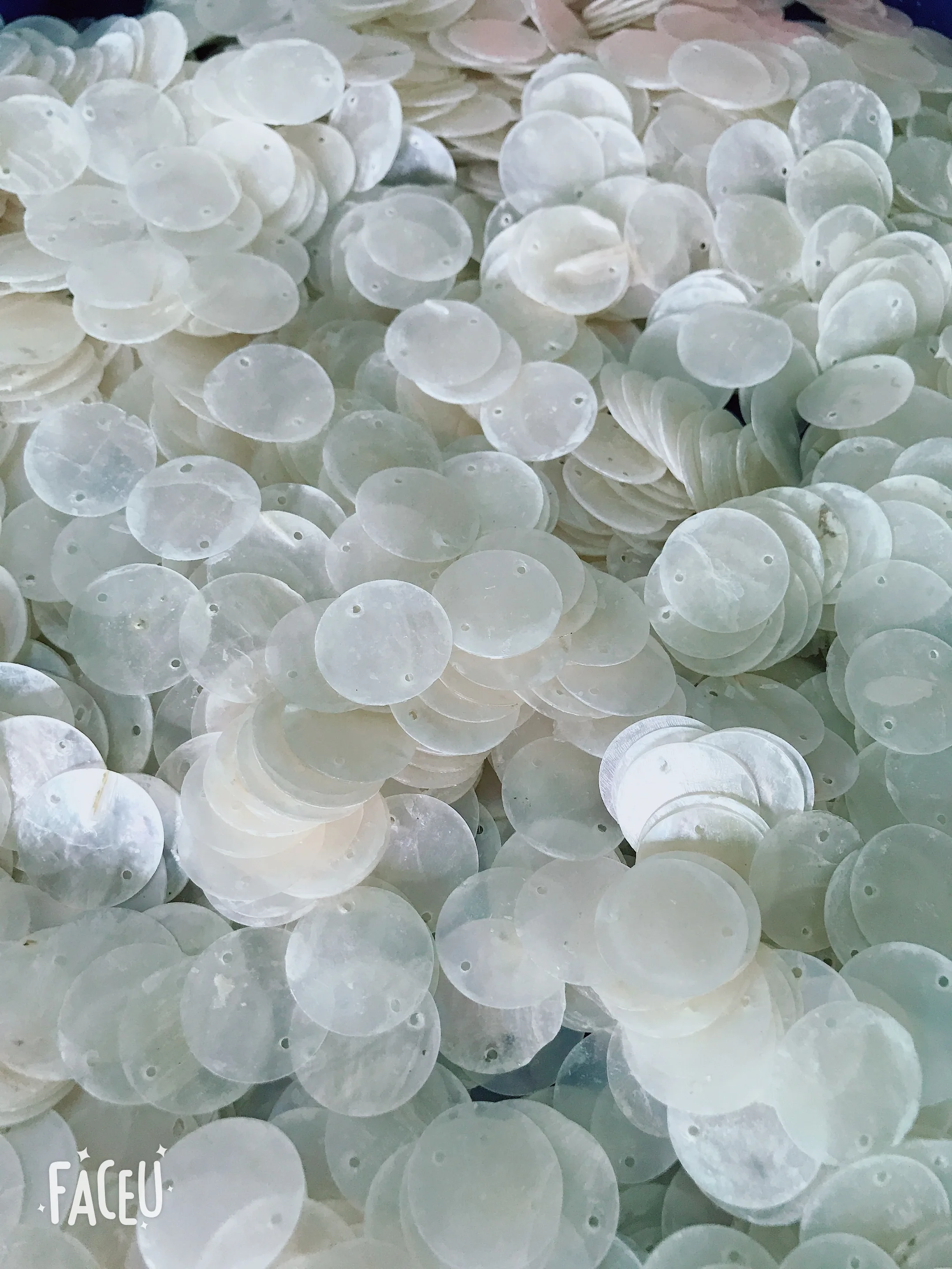 25mm Capiz Shell Discs For Chandelier Lampshades - Buy Capiz Shell Disc ...