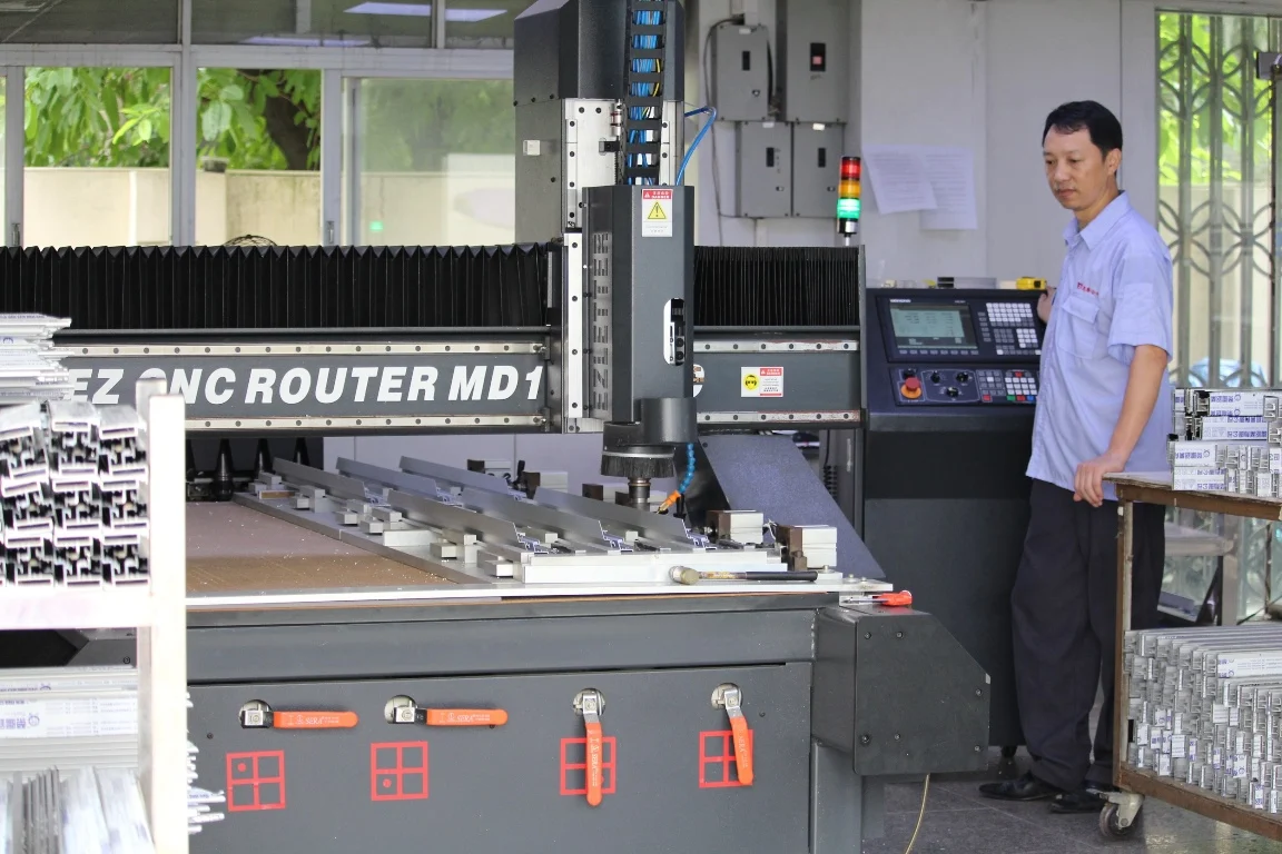 PMMA LED Light Guide Plate with 93% Transmissivity & Customizable ODM