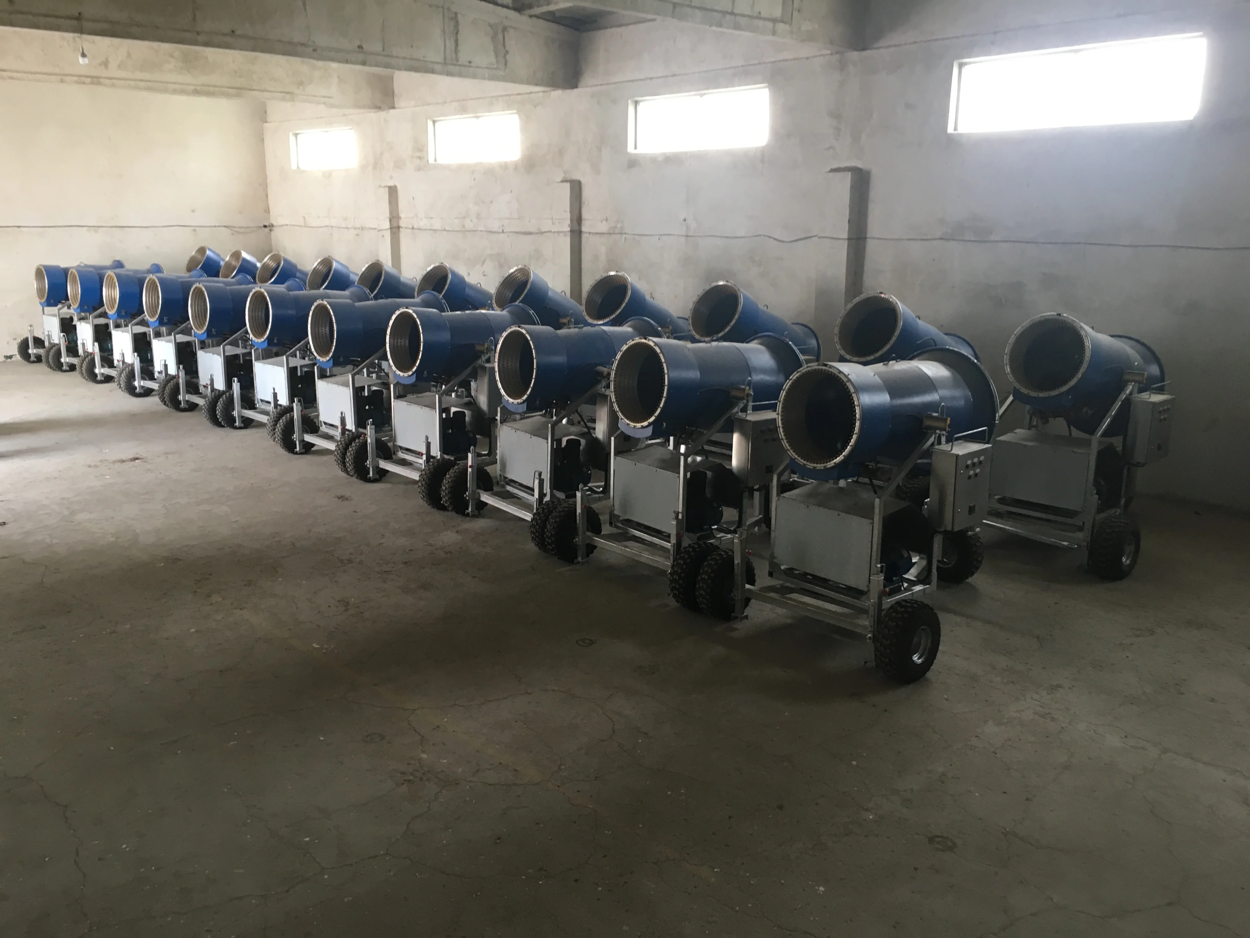 HG Snow Making Machine - Efficient Indoor Snow Production