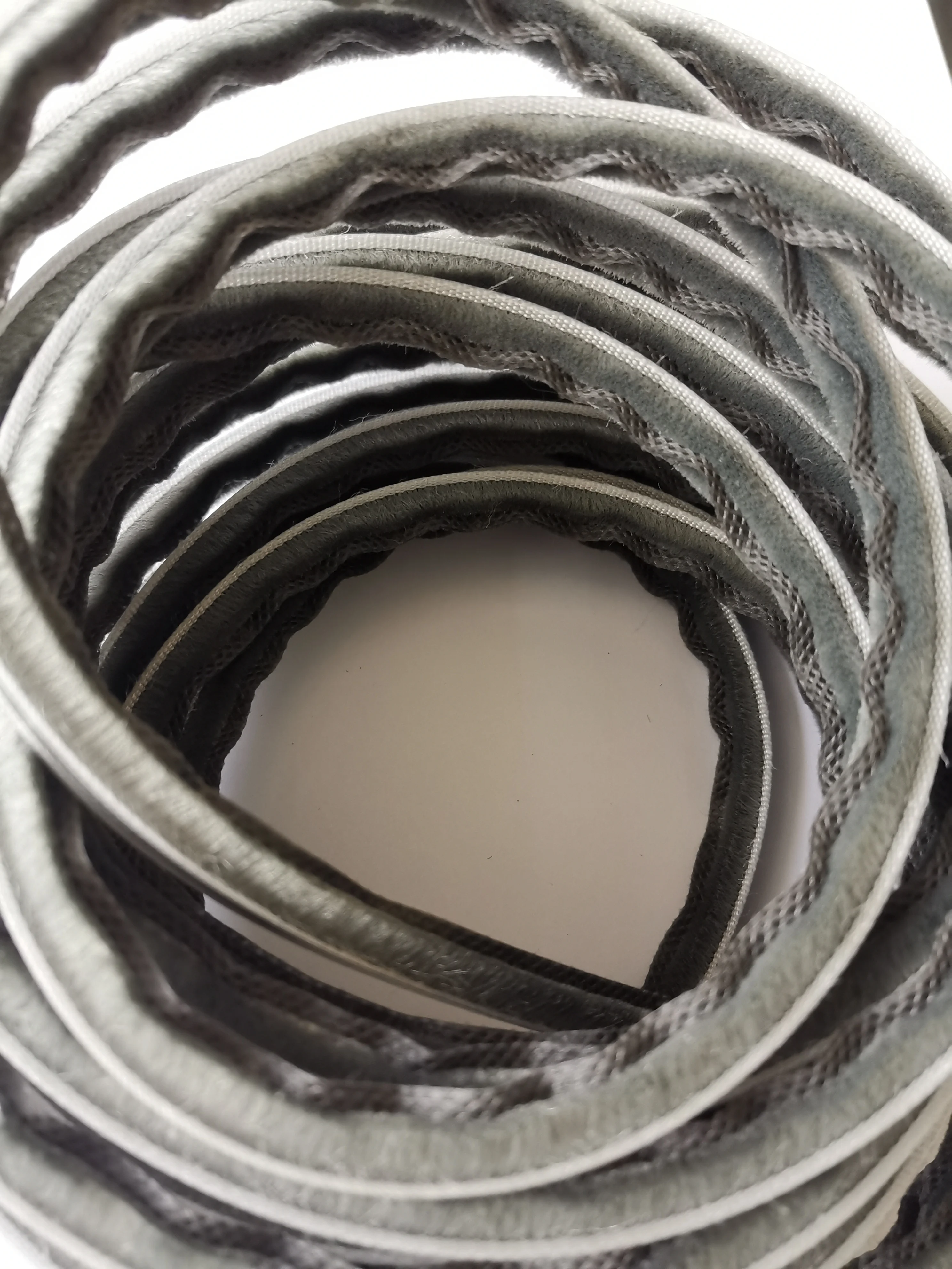 Finned Pile Weatherstripping - Durable & Versatile Solutions