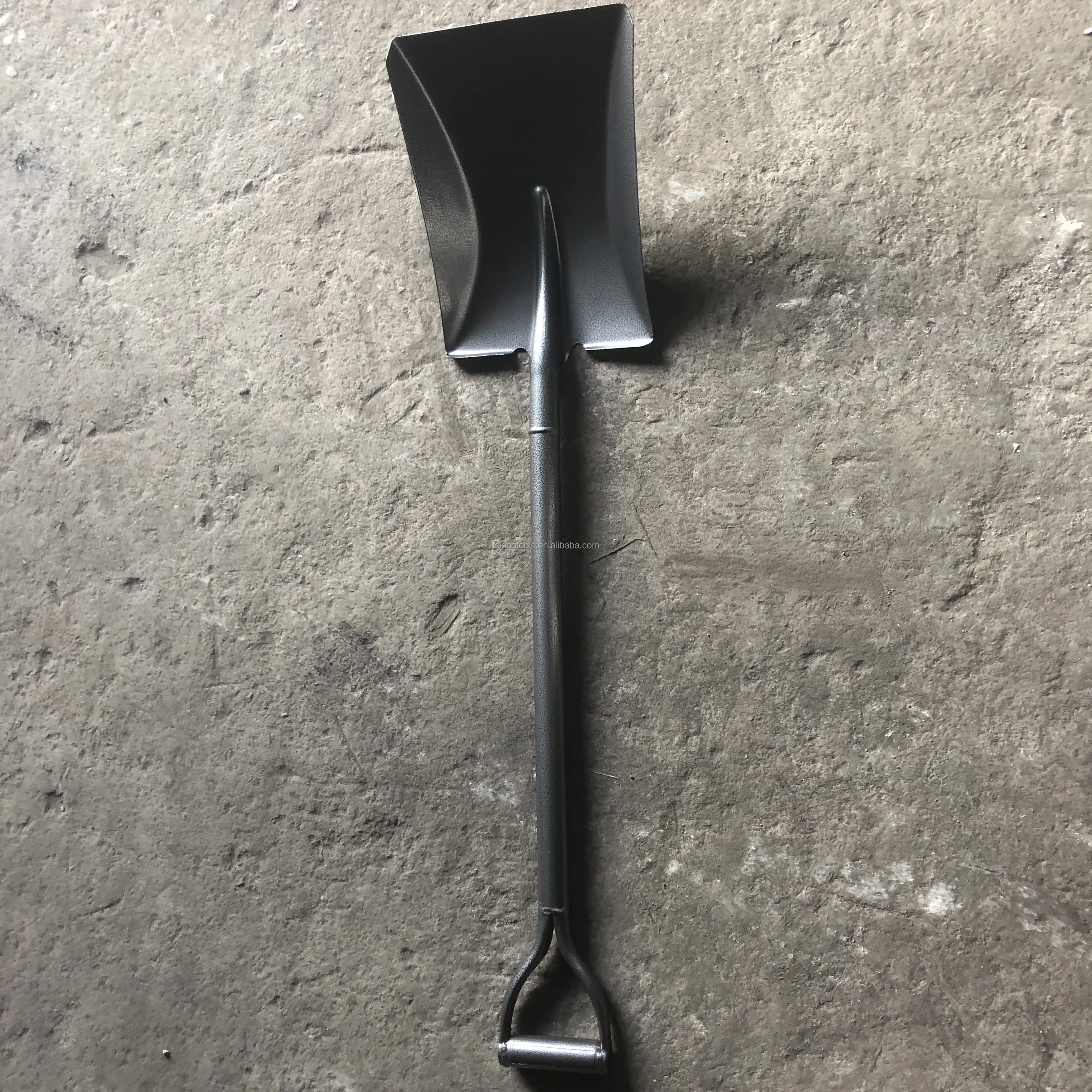 Carbon Steel 2kg Shovels - Durable Farming Tools for India