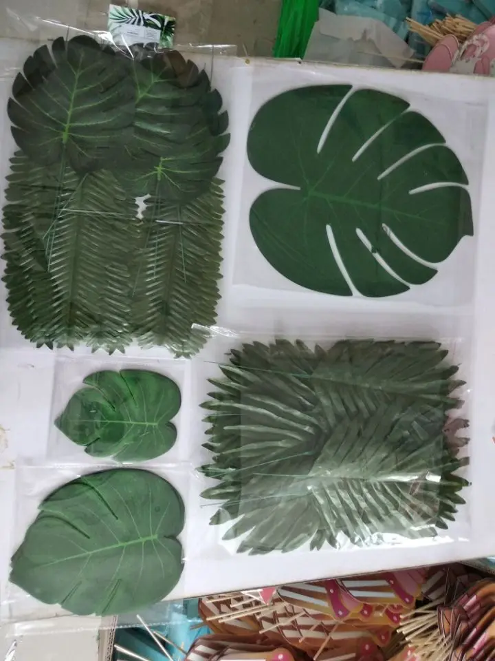 Artificial Palm Leaves Tropical Leaves Decorations For Jungle Party ...