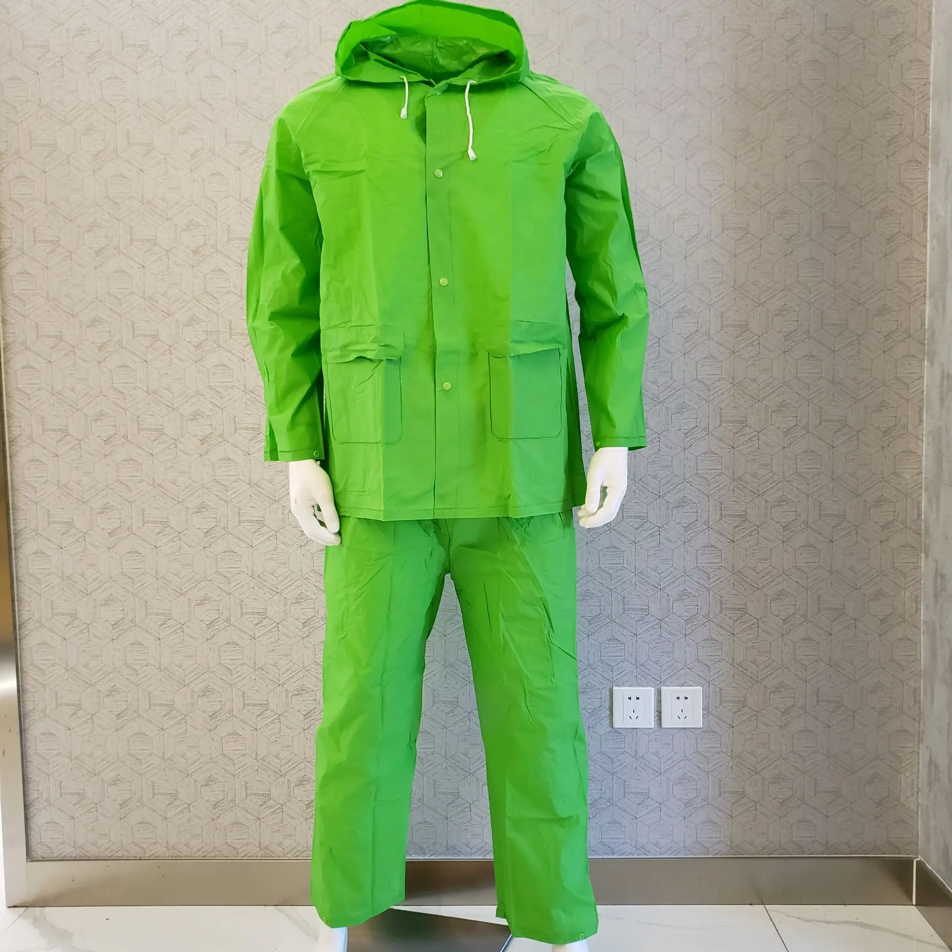 100%pvc Green Waterproof And Windproof Rainsuit Rain Jacket - Buy Green ...