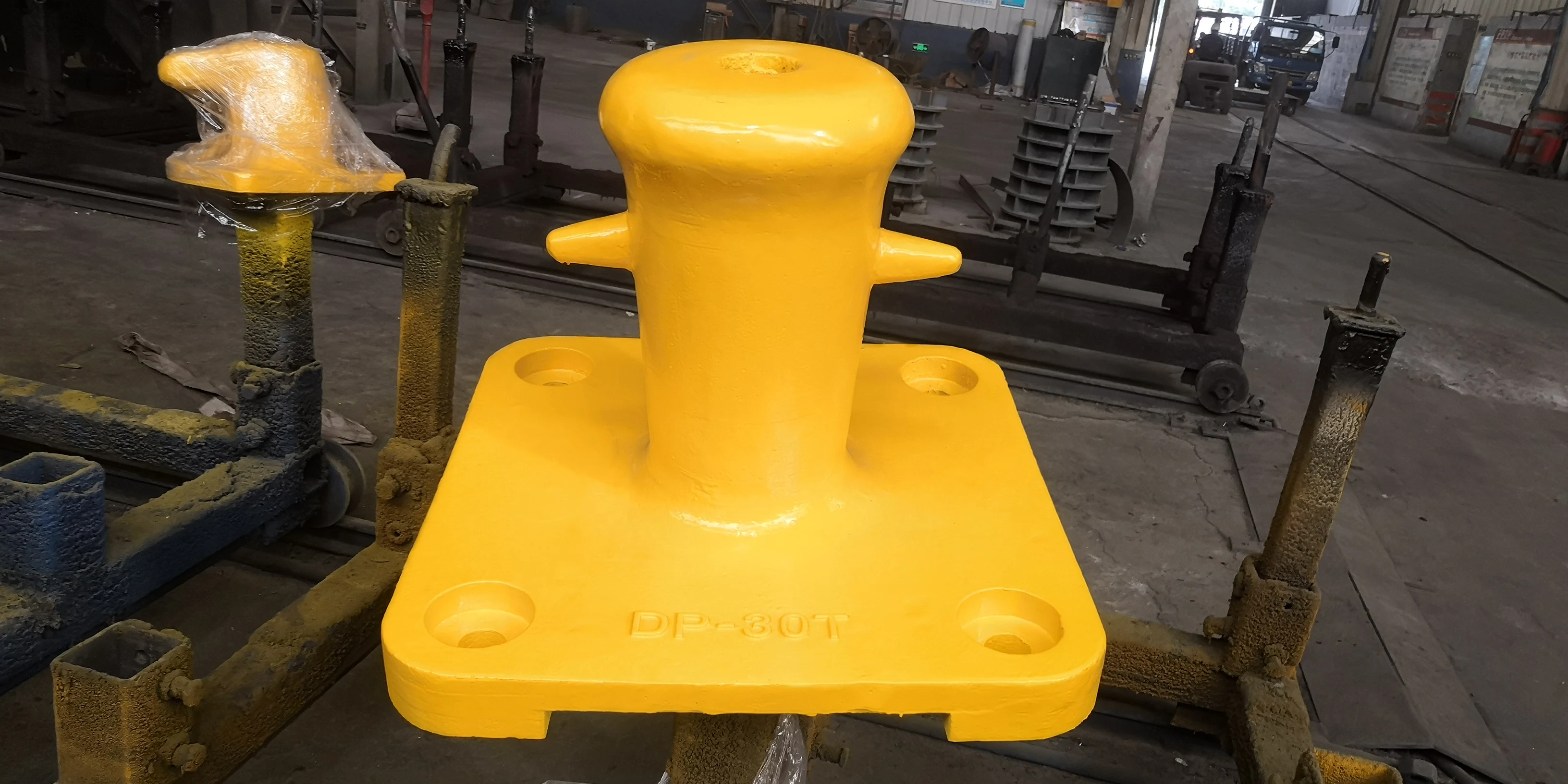 Marine 10T-200T Cast Iron Single Bit Head Bollard - 300T on Request