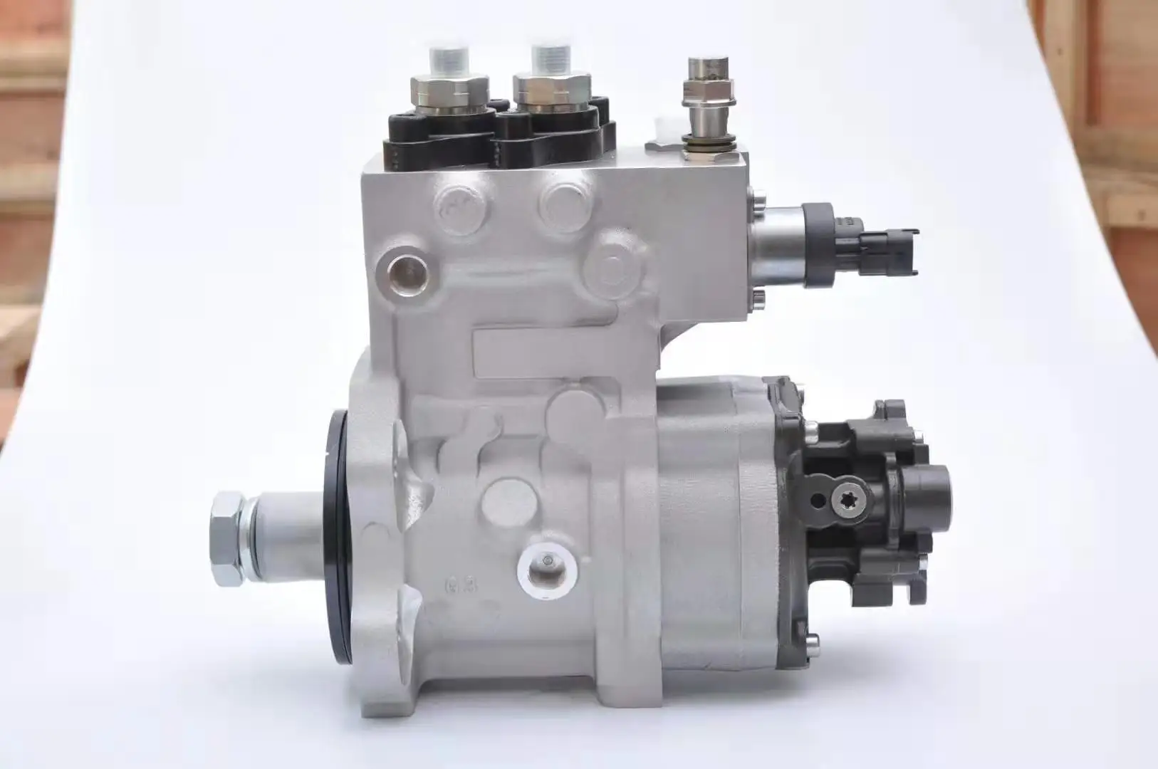 燃油喷射泵 0445020102 0445020061 使用 0440020114 给水泵 - Buy 燃料泵 0445020102 ...