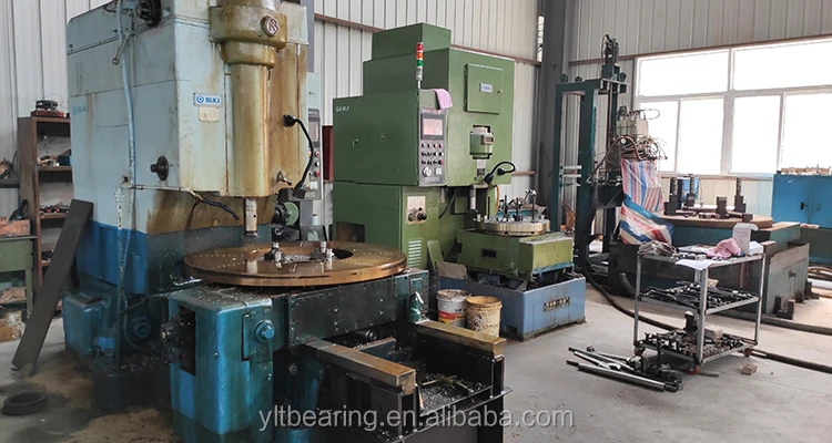 Internal Gear Slewing Bearing Ring For Kato Crane Sr250 - Buy Slewing ...