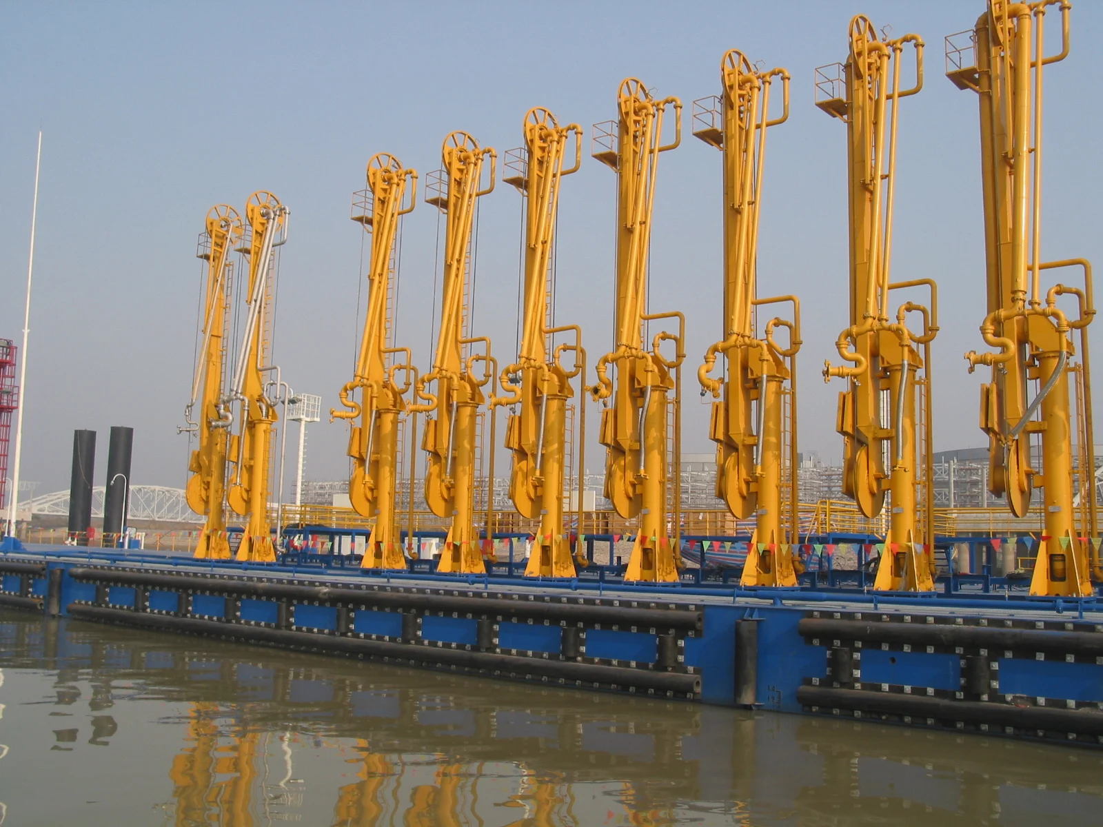 Marine Fuel Loading / Unloading Arm - Buy Marine Fuel Loading Arm ...