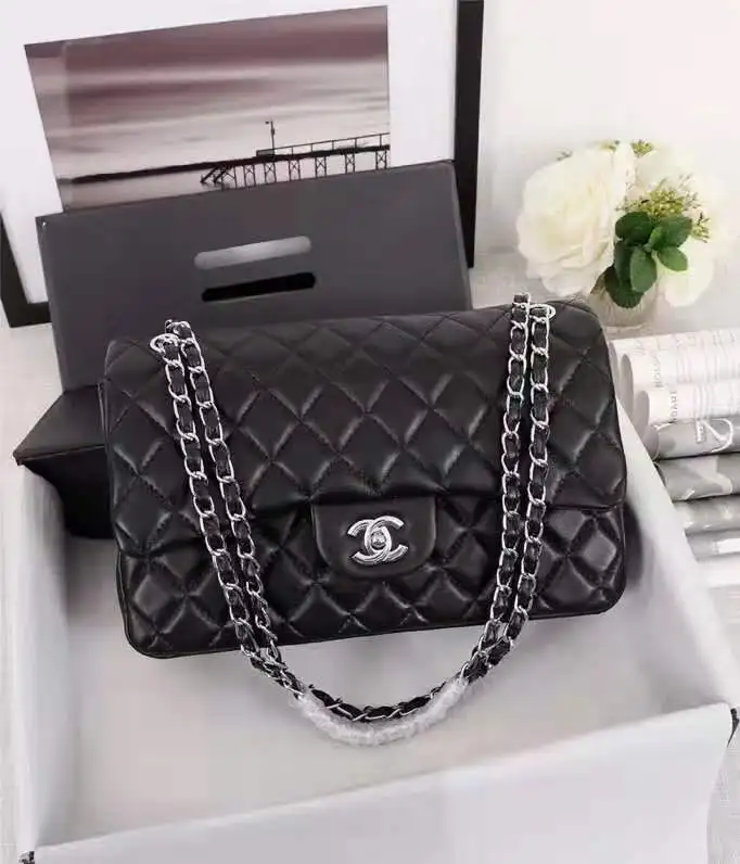 Channel Handbag 2020 | semashow.com