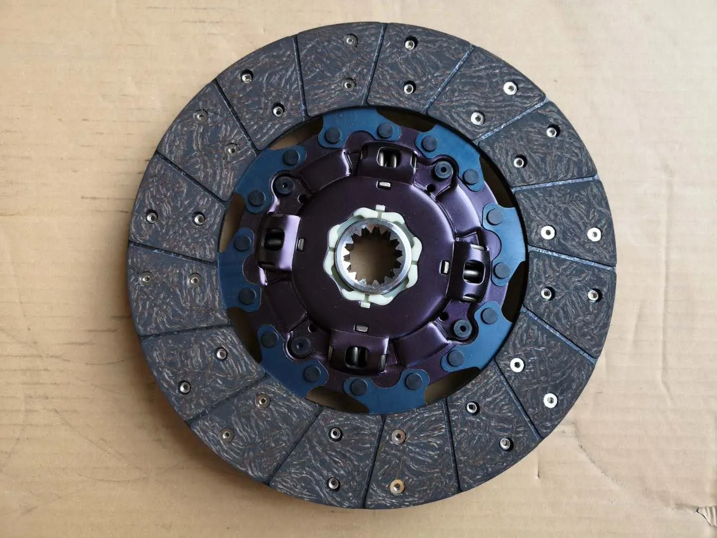 4HF1 4HG1 Clutch Disc - High Quality Friction Performance