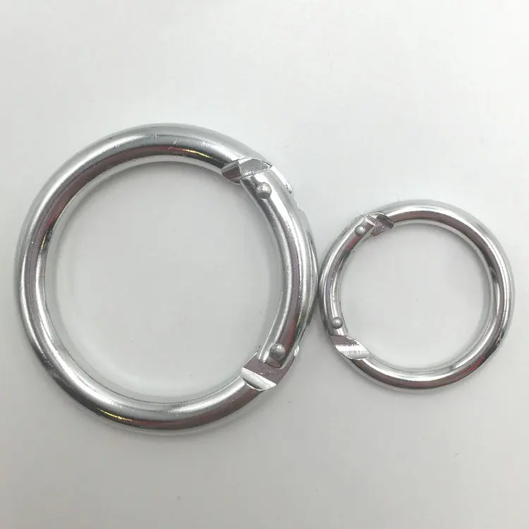 Large Round Carabiner - Durable and Versatile Hook
