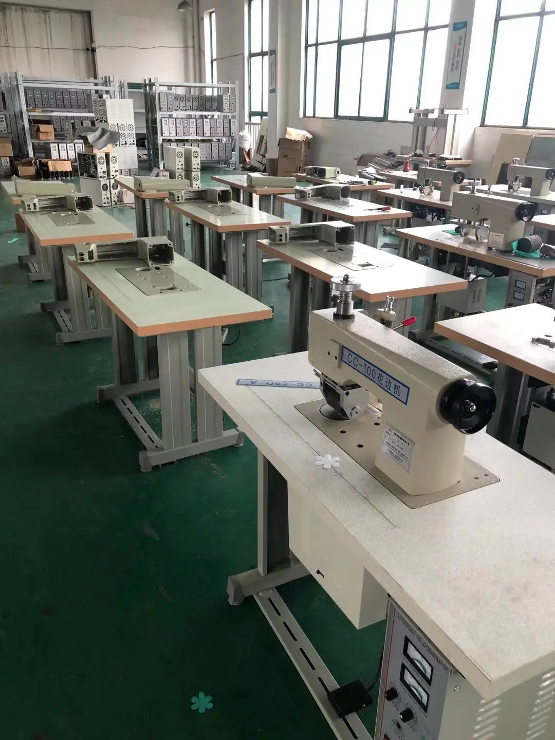 CC-60S-A Industrial Sewing Machine Ultrasonic Stitching Machine Lace ...