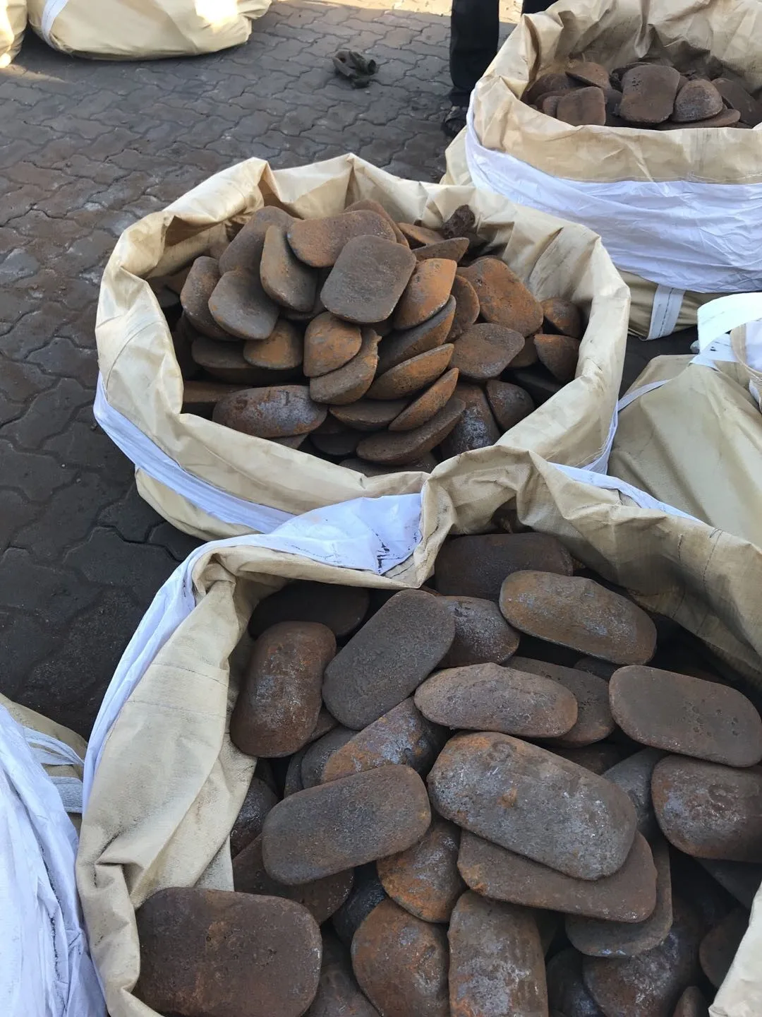 High Silicon Foundry Grade Pig Iron Ingot - Buy Pig Iron Ingot,Foundry ...