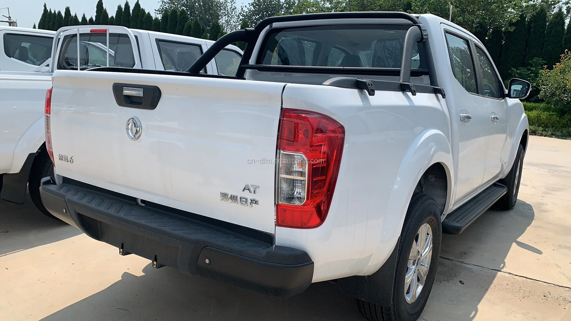 Dongfeng Rich 6 Pickup Truck - 4WD Diesel Power & Efficiency