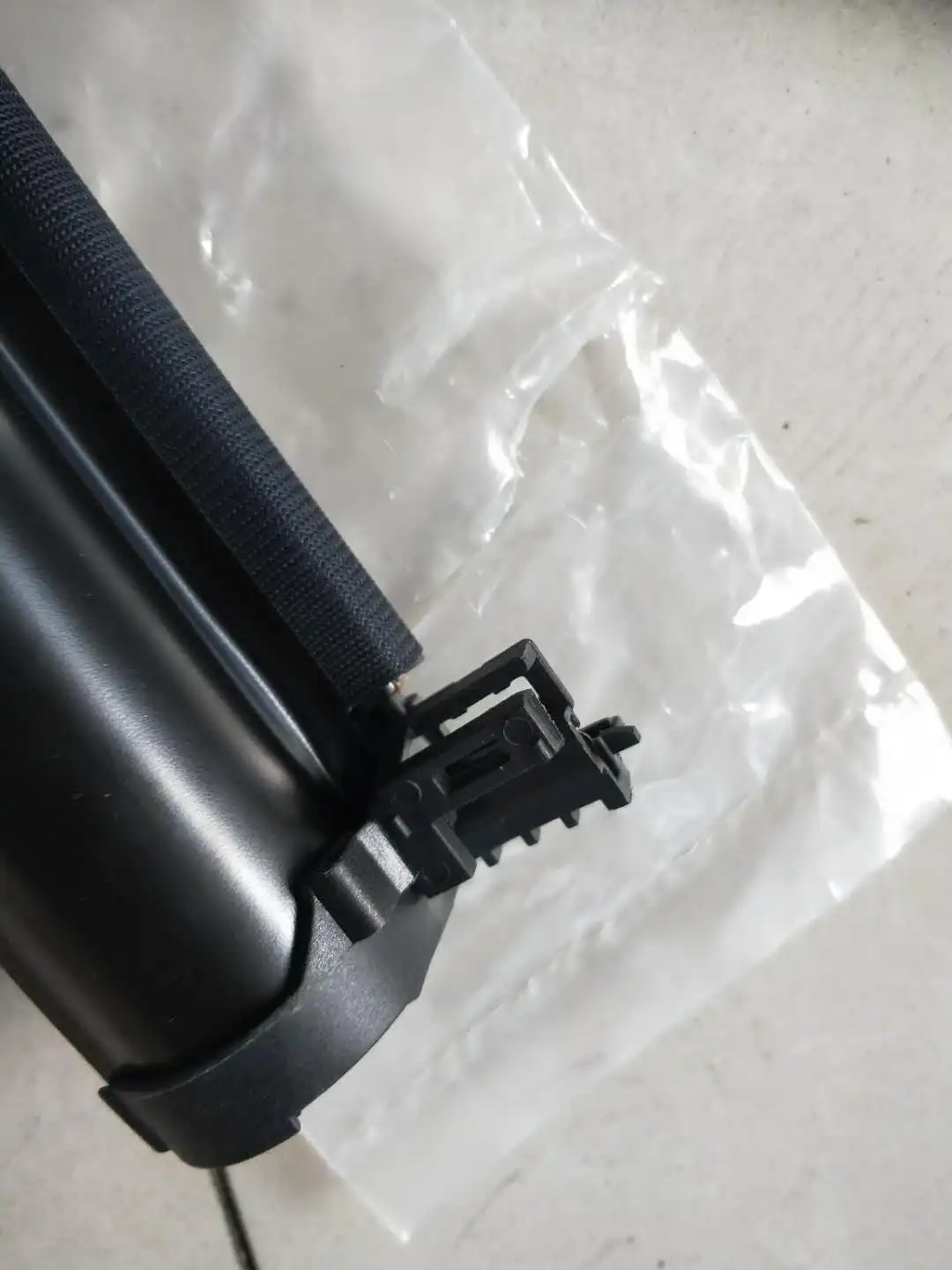 High-quality Car Parts 1767800600 Auto Sunroof Curtain Assembly ...
