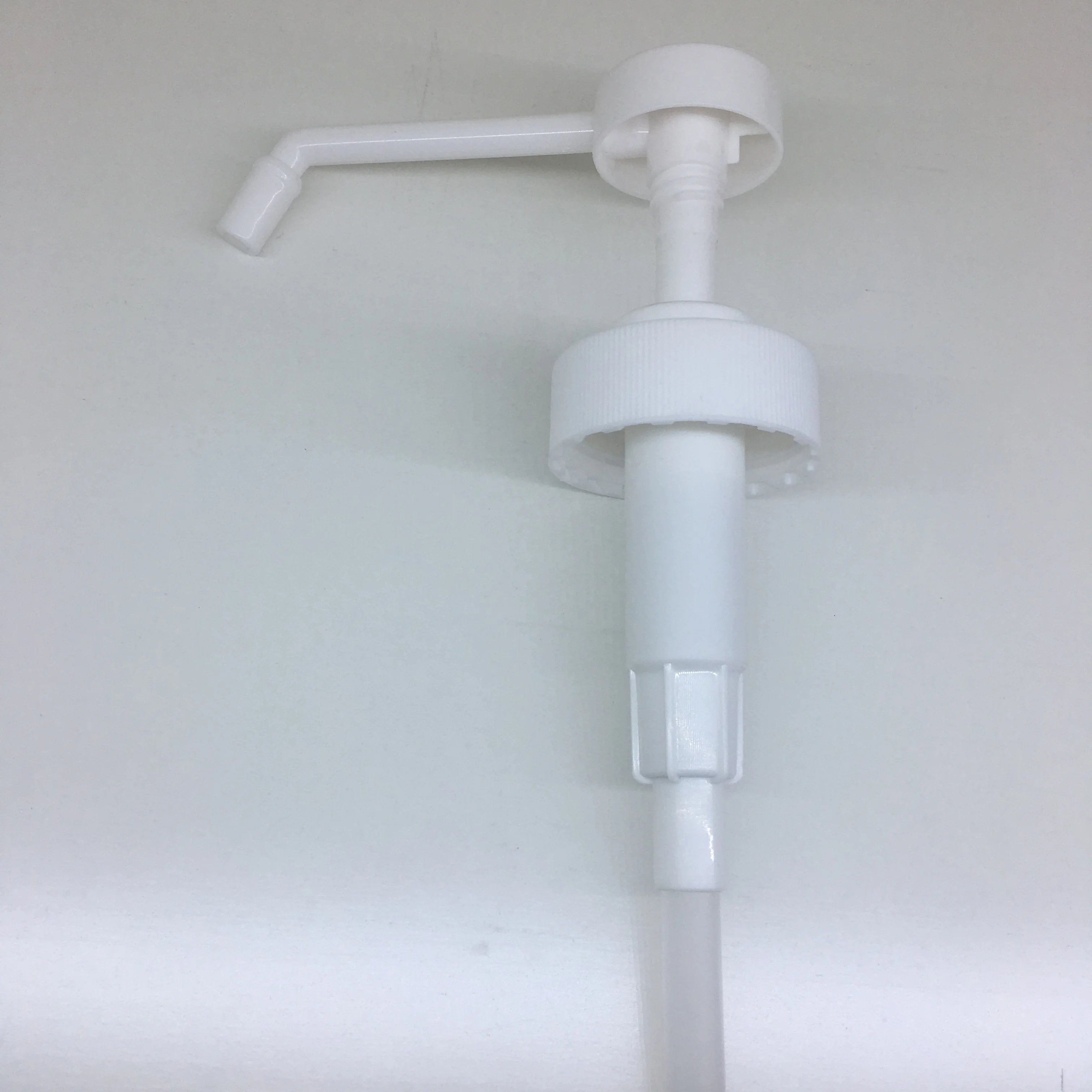 White PP 38-400 Sanitizer Sprayer Dispensing Pump - 11 Inch Dip Tube