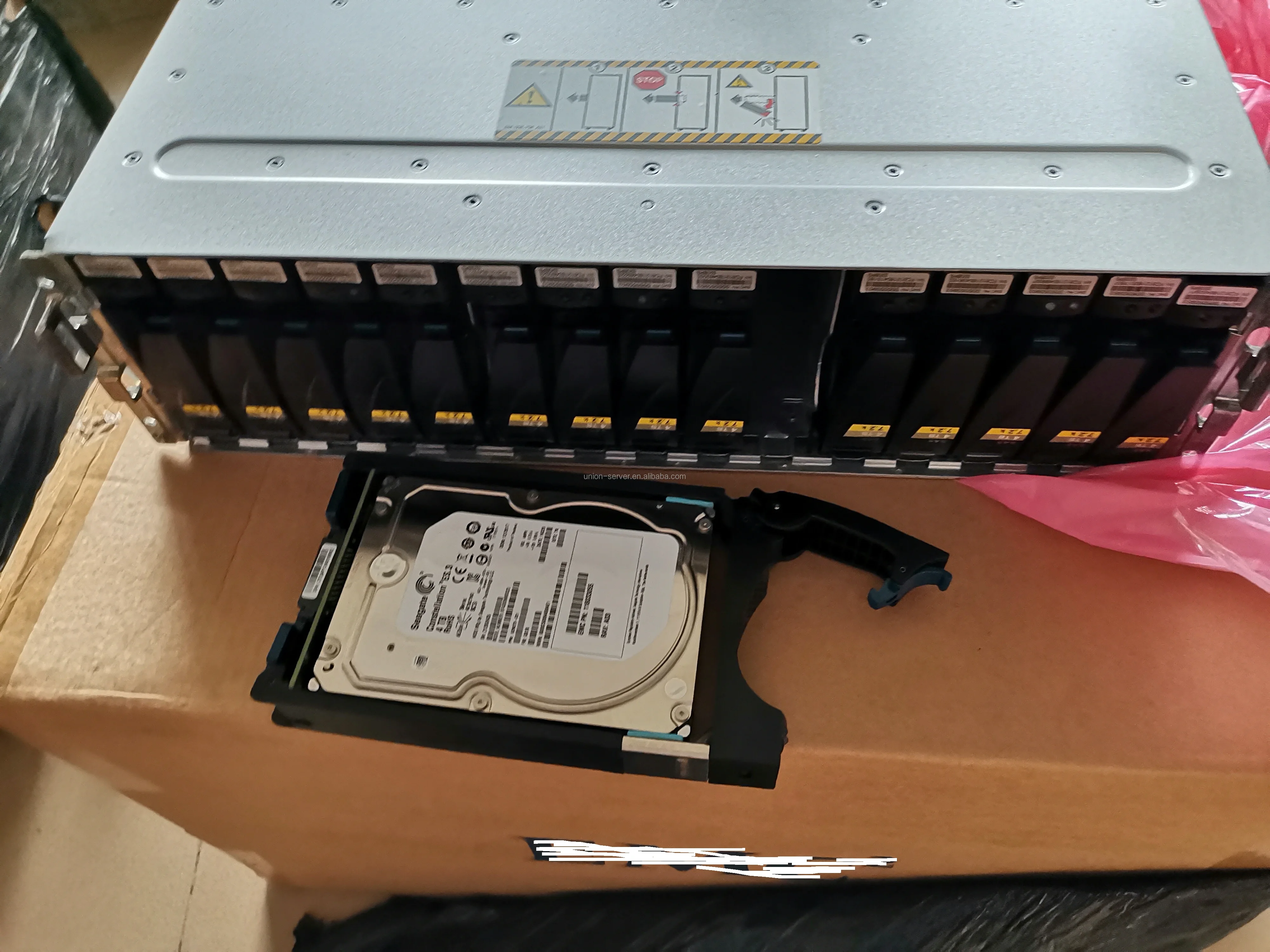 For Emc Vnx 5200 Vnxb 25x2.5 6g Sas Enclosure Vnxb6gsdae25f - Buy ...