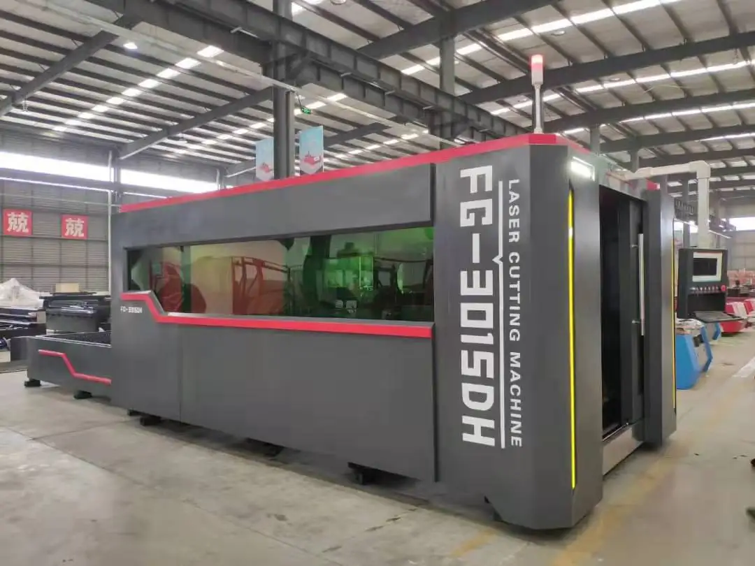 Suda Industrial 4kw Metal Enclosed Fiber Laser Cutting Machine With ...