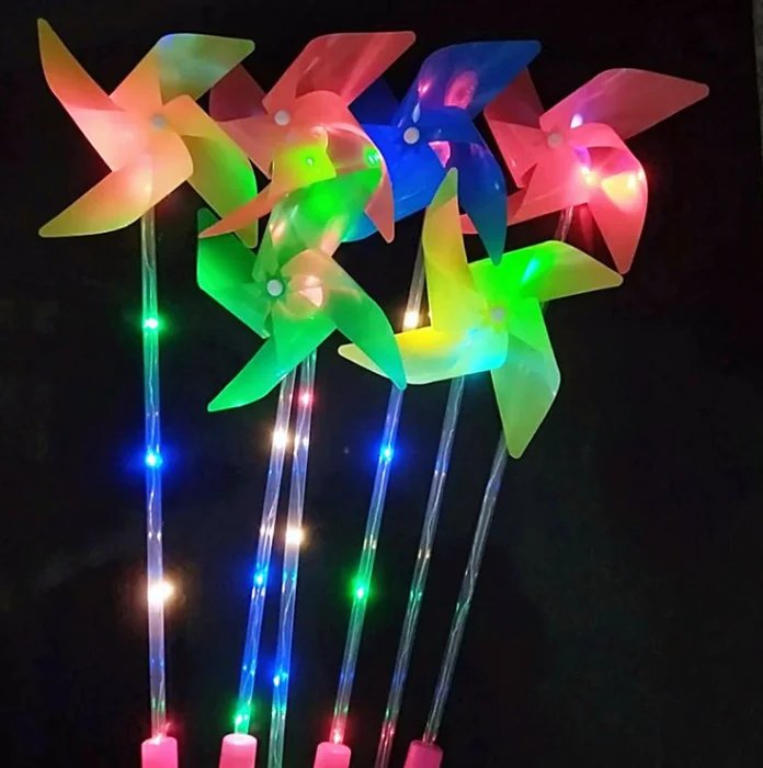 Yiwu Led Light up Color Windmill Toys - Fun & Creativity