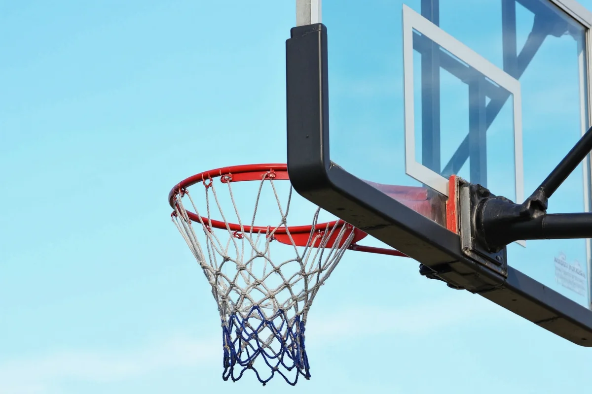 How High Is an NBA Basketball Hoop? Official Height Explained