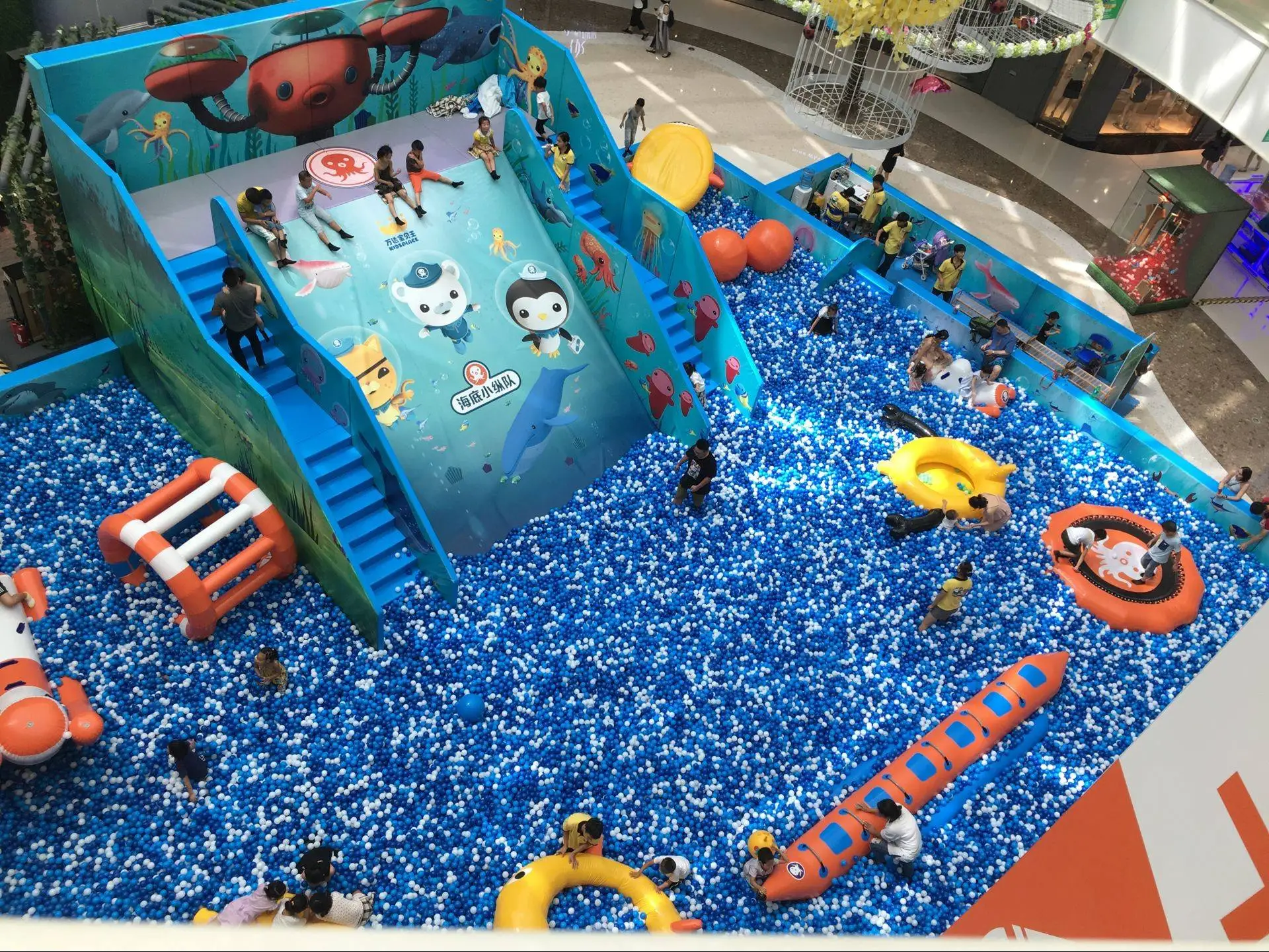 Wholesale White Plastic Ball clear Transparent White Plastic Commercial ...